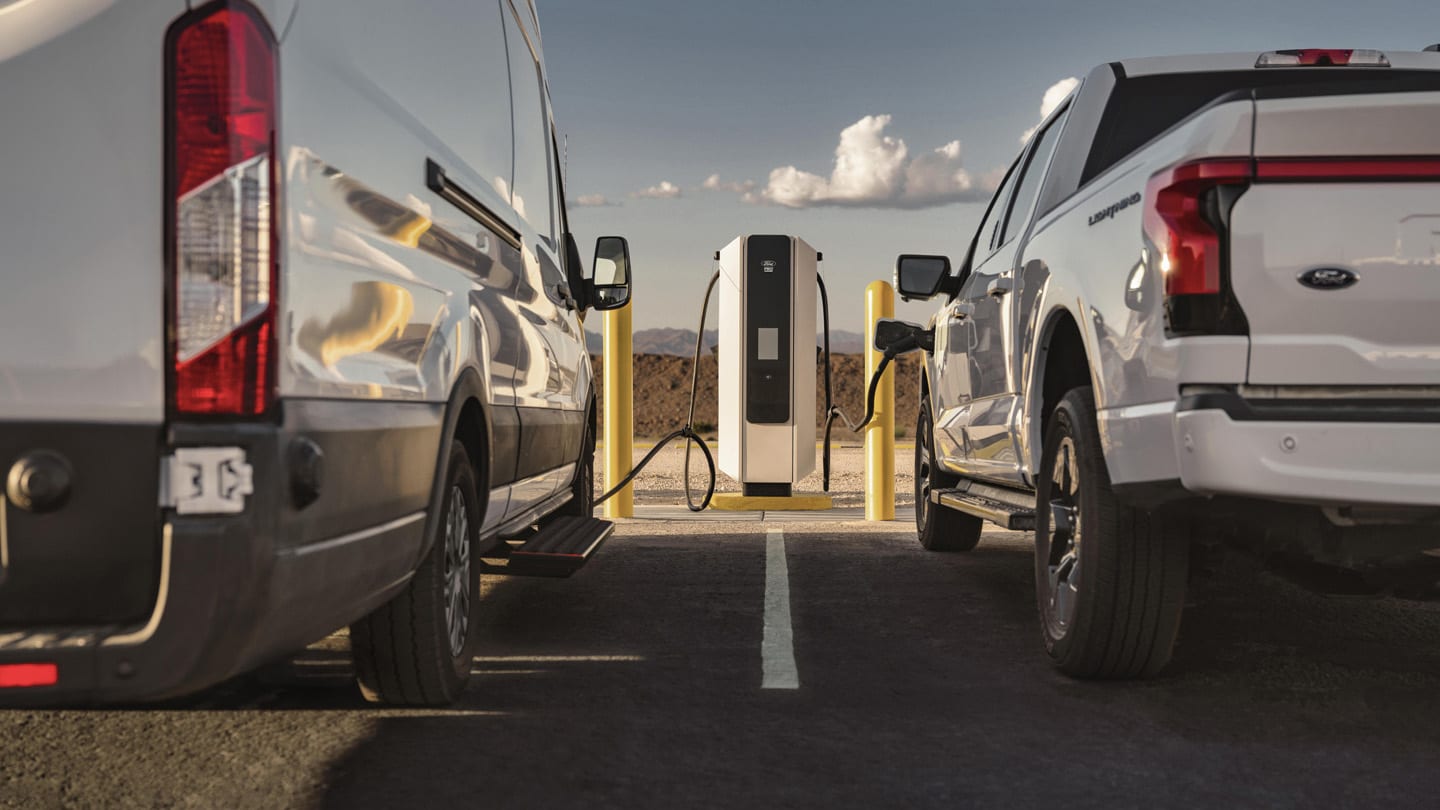 Ford and Xcel Energy plan to deliver 30,000 EV chargers to middle America
