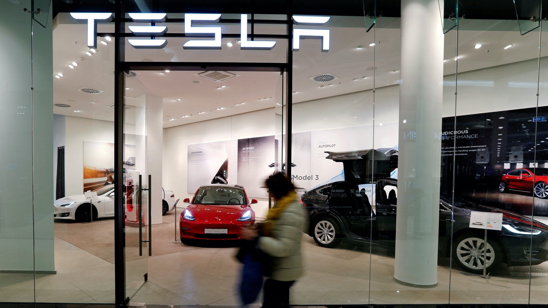 Tesla plans to build a new EV codenamed 'Redwood' in 2025, say sources