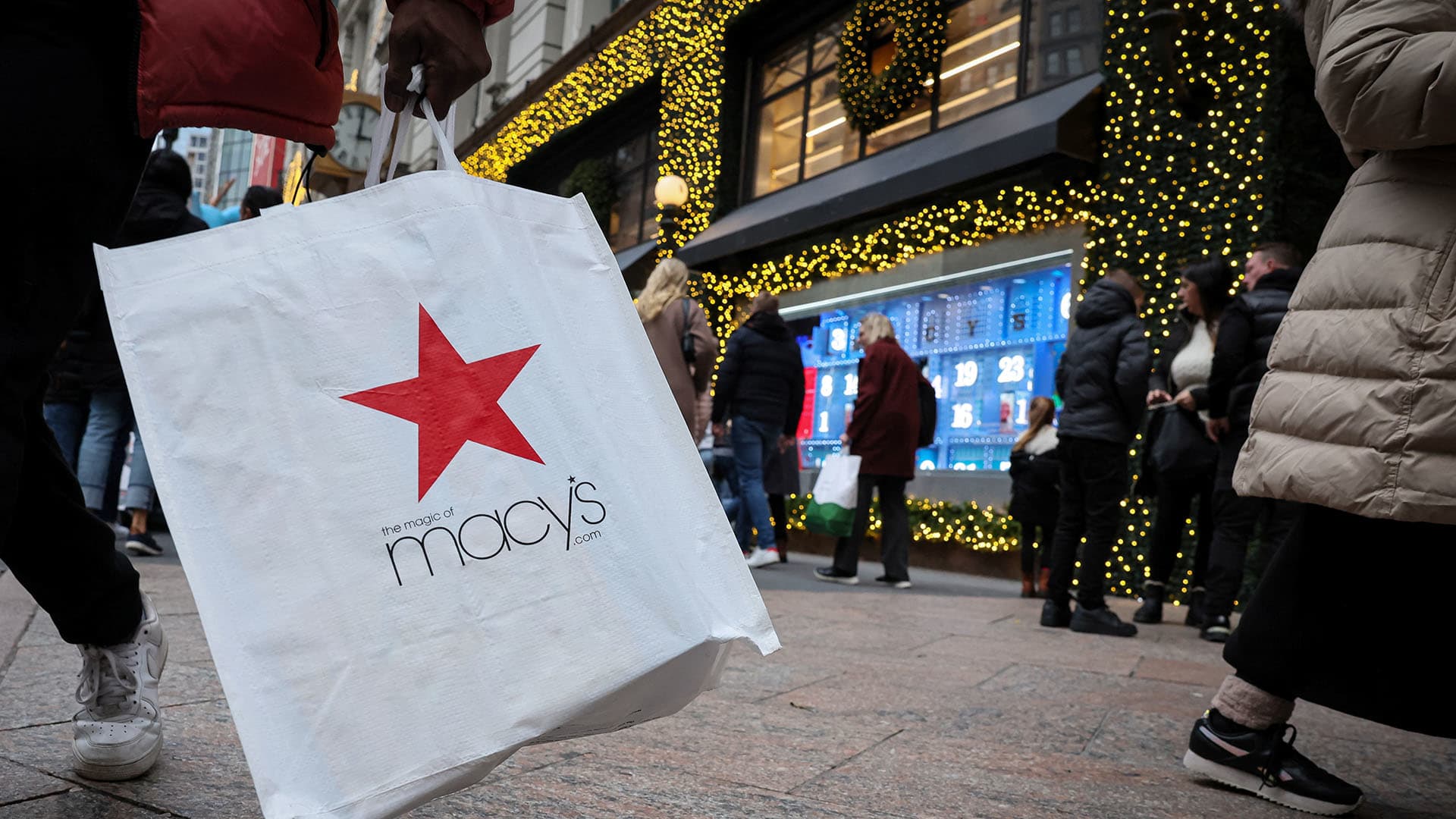 Arkhouse Management and Brigade Capital bid billions on Macy's