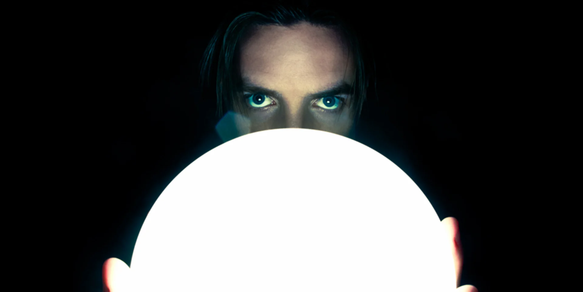 FiveThirtyEight's Nate Silver Explains Why We Suck At Predictions (And ...