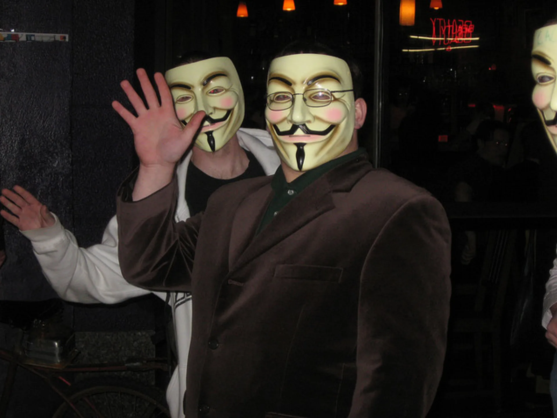 Anonymous Doxes 4,000 Bank Execs - Fast Company