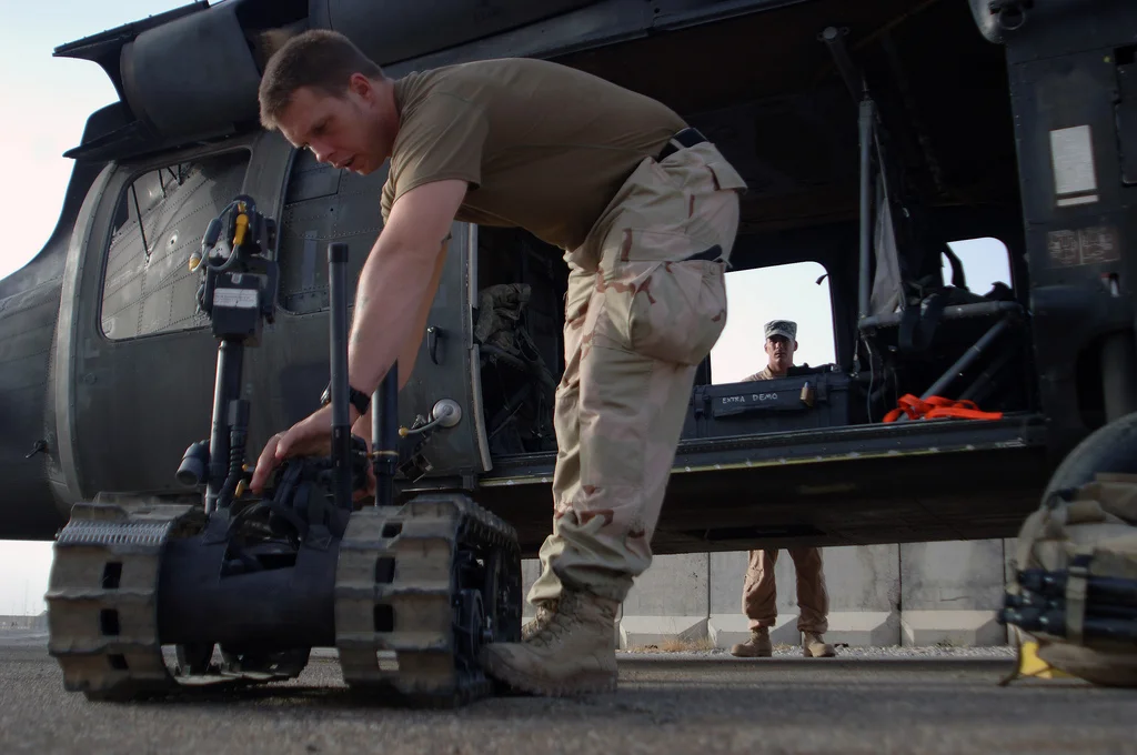 Military Bomb Squads May Be Getting Dangerously Attached To Their ...