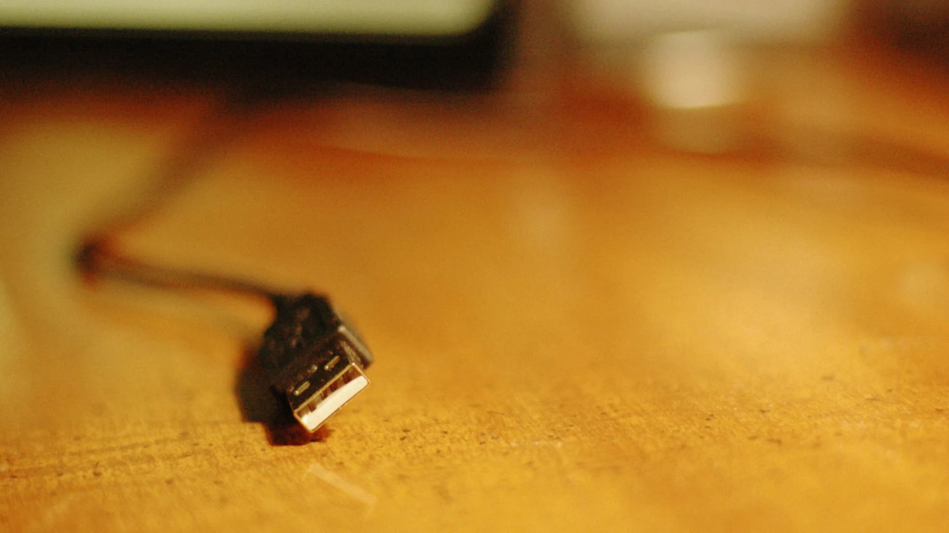 Behold The New, Reversible USB Connector - Fast Company