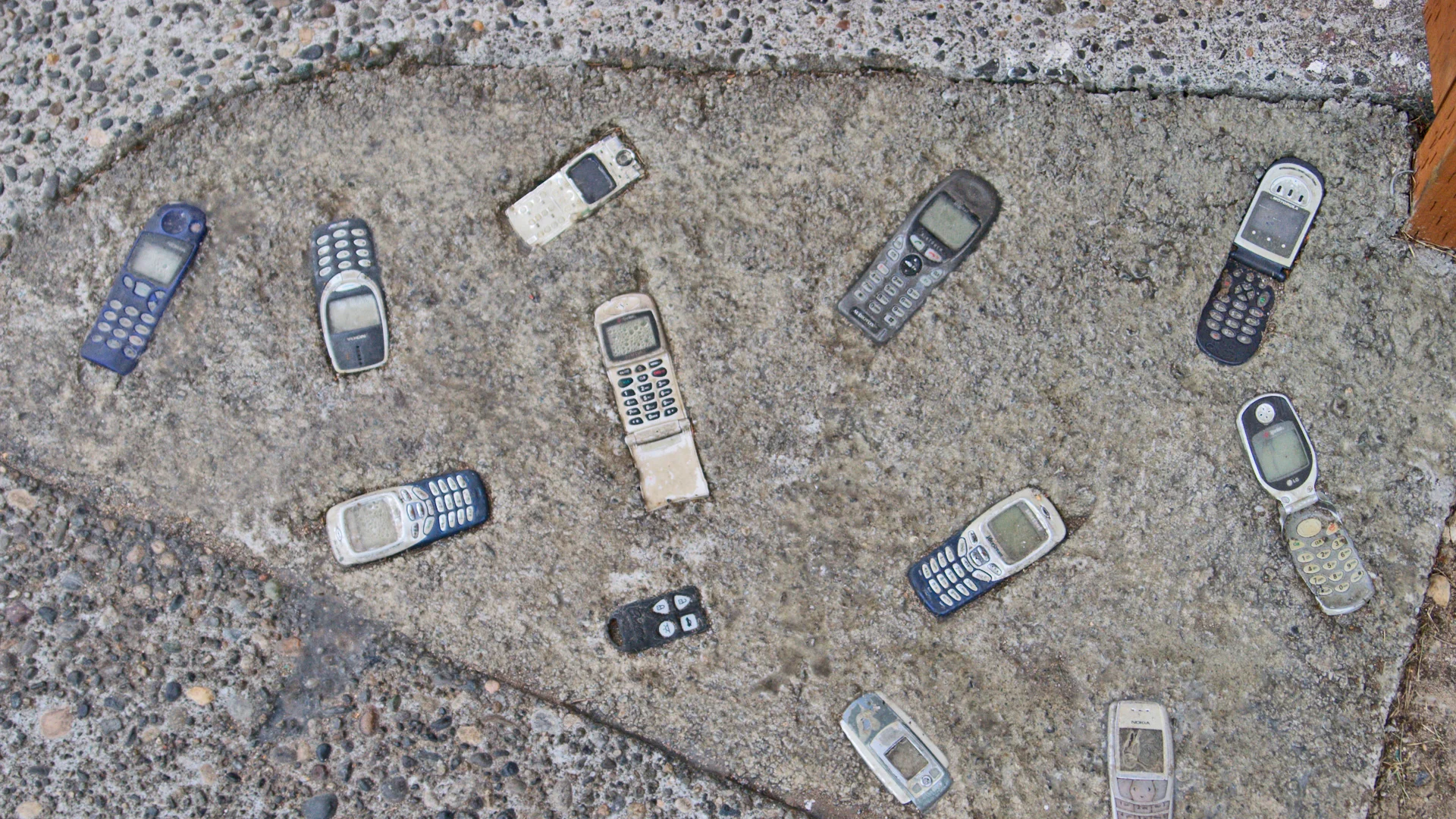 Texting While Walking? In China, There’s A Lane For That - Fast Company