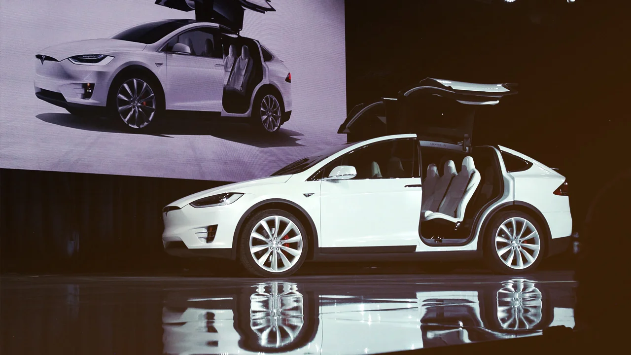Tesla Only Delivered 208 Model X Crossovers Last Quarter - Fast Company