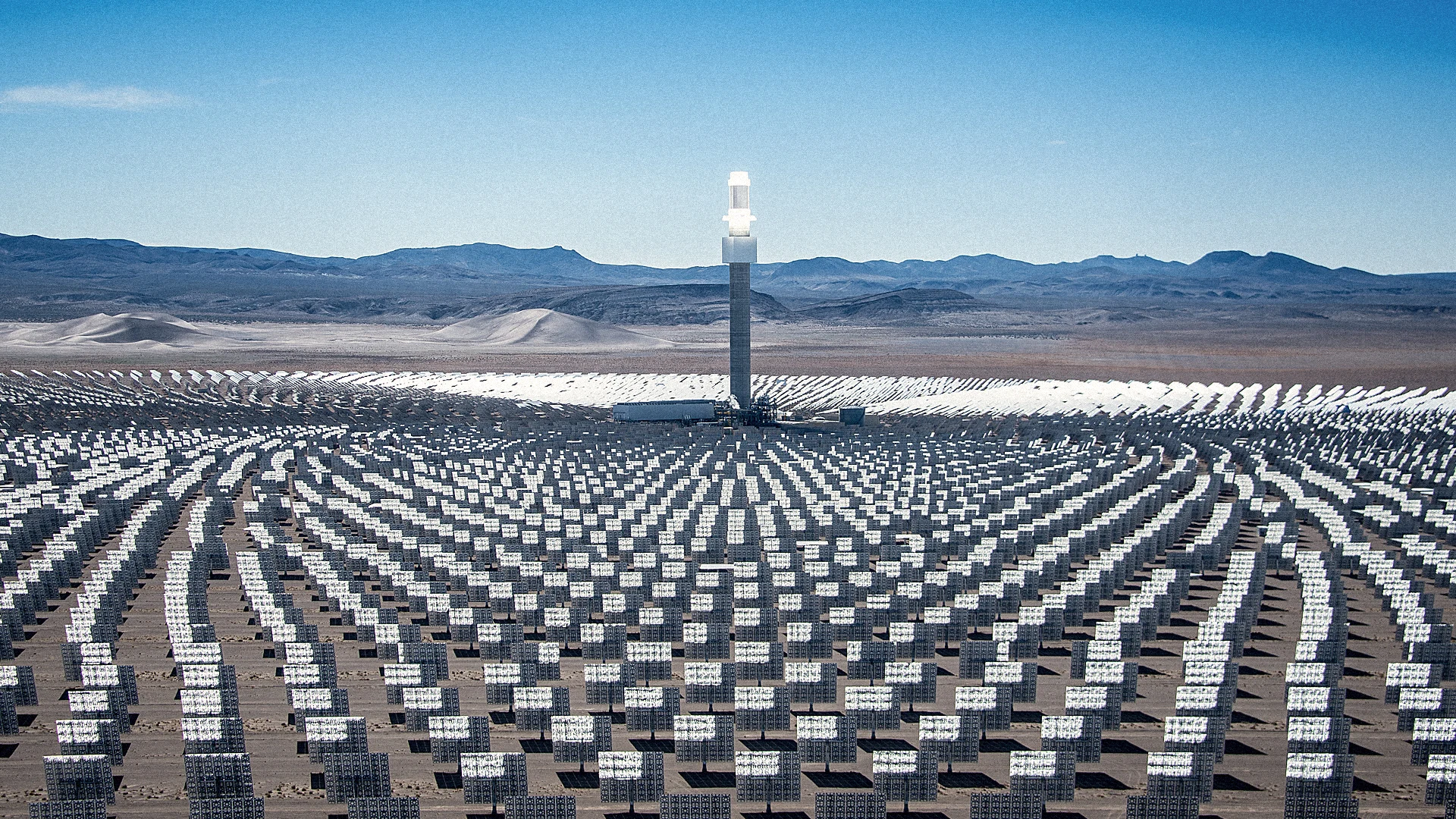 This Huge New Solar Farm Near Las Vegas Provides Power—Even At Night ...
