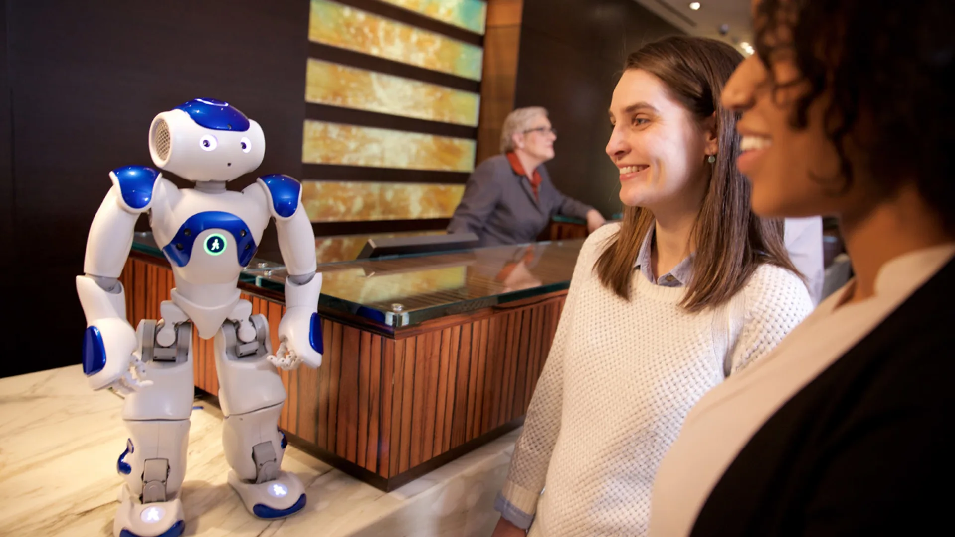 How Can I Help You? IBM's Watson Powers Hilton's Robotic Concierge ...
