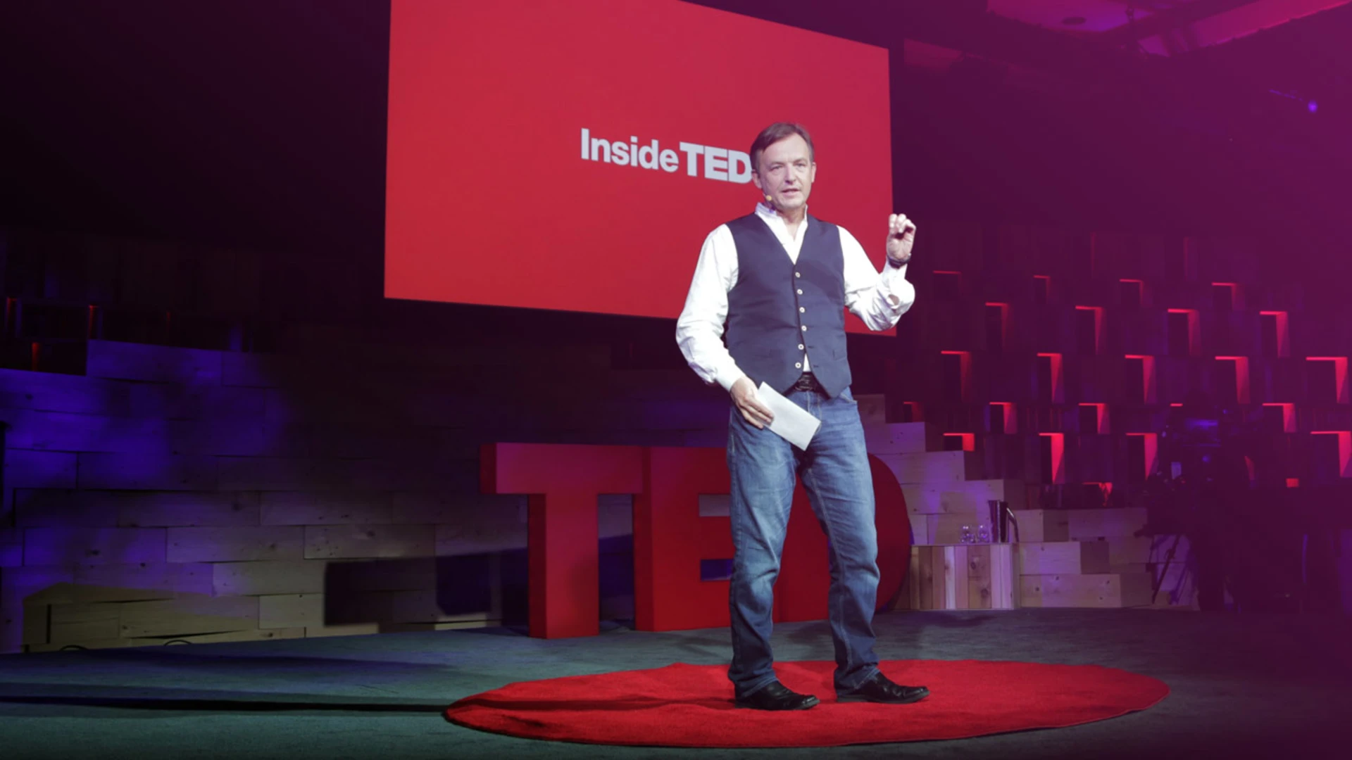 Let The Head Of TED Show You How To End Your Speech With Power - Fast ...