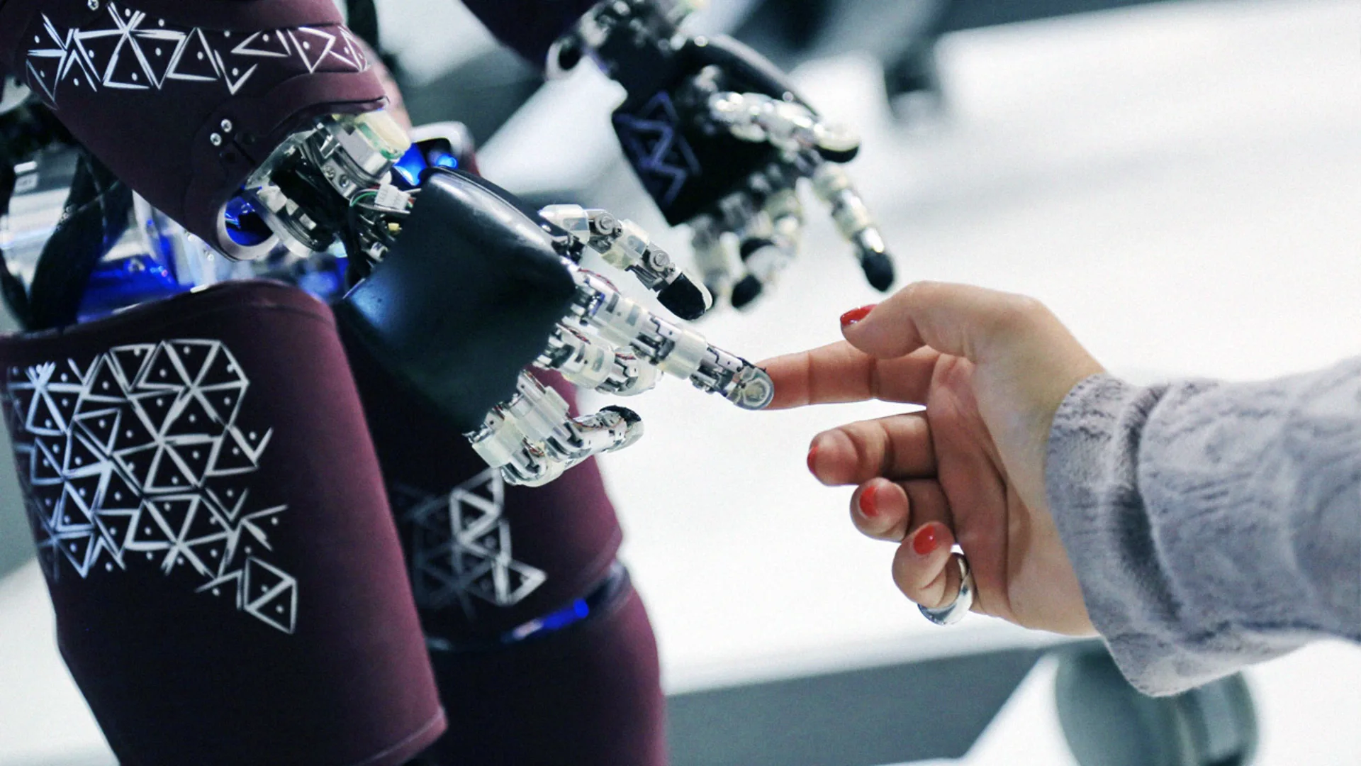 5 Essential Skills You Need To Keep Your Job In The Next 10 Years ...