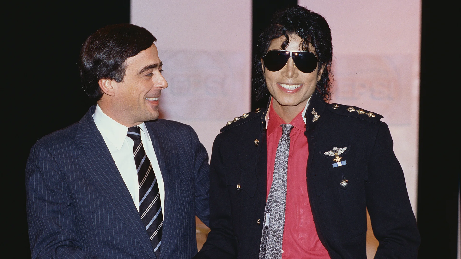 The Michael Jackson Ads That Made Former Pepsi CEO Roger Enrico A ...