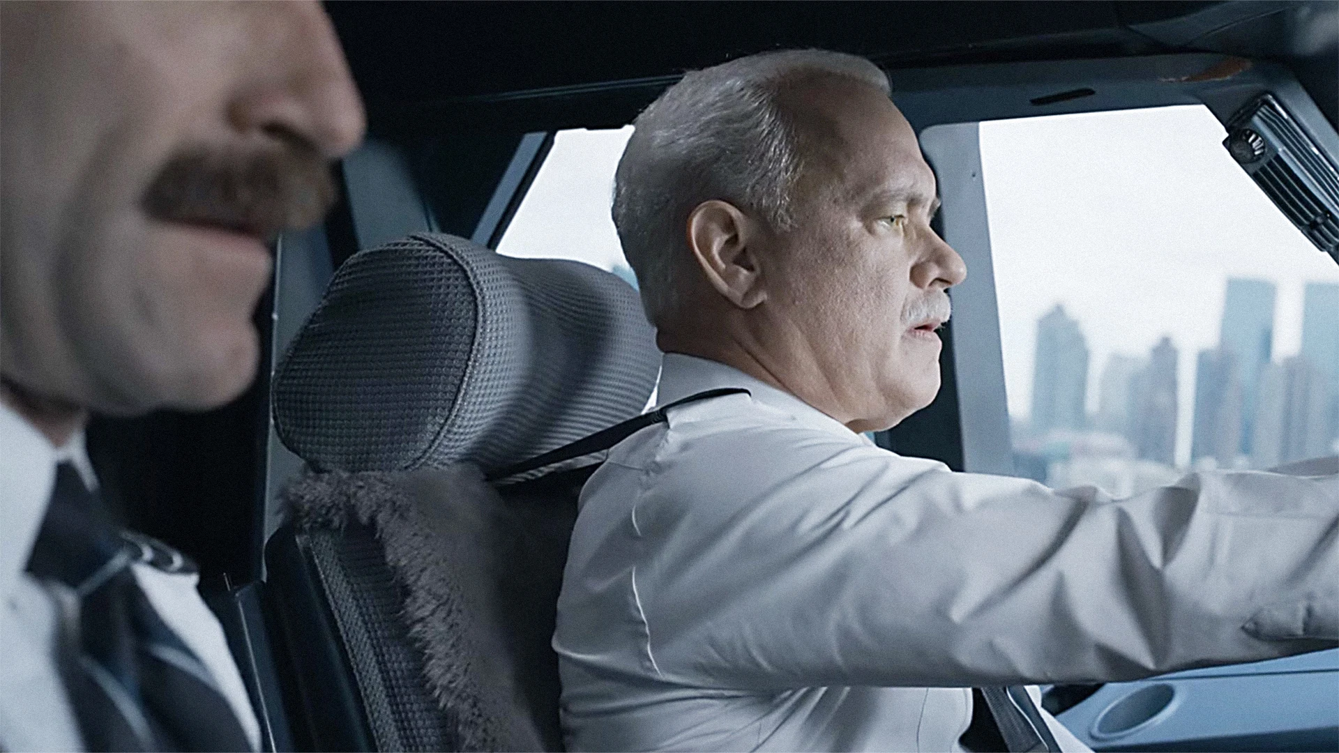 America's Dad, Tom Hanks, Performs A Miracle On The Hudson In "Sully ...