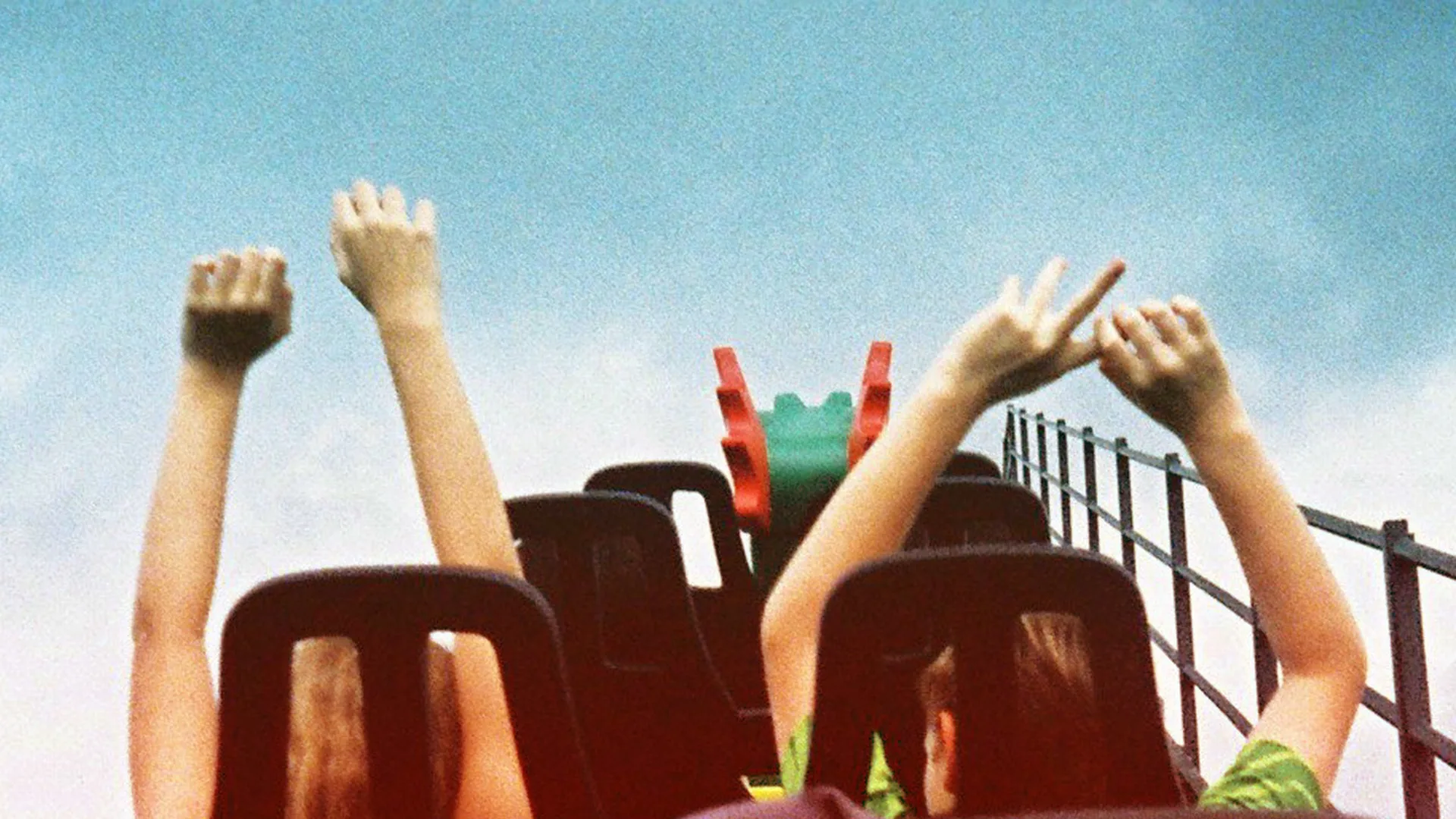 Forget Micromanaging, Hands-Off Leadership Could Hurt Workers More ...