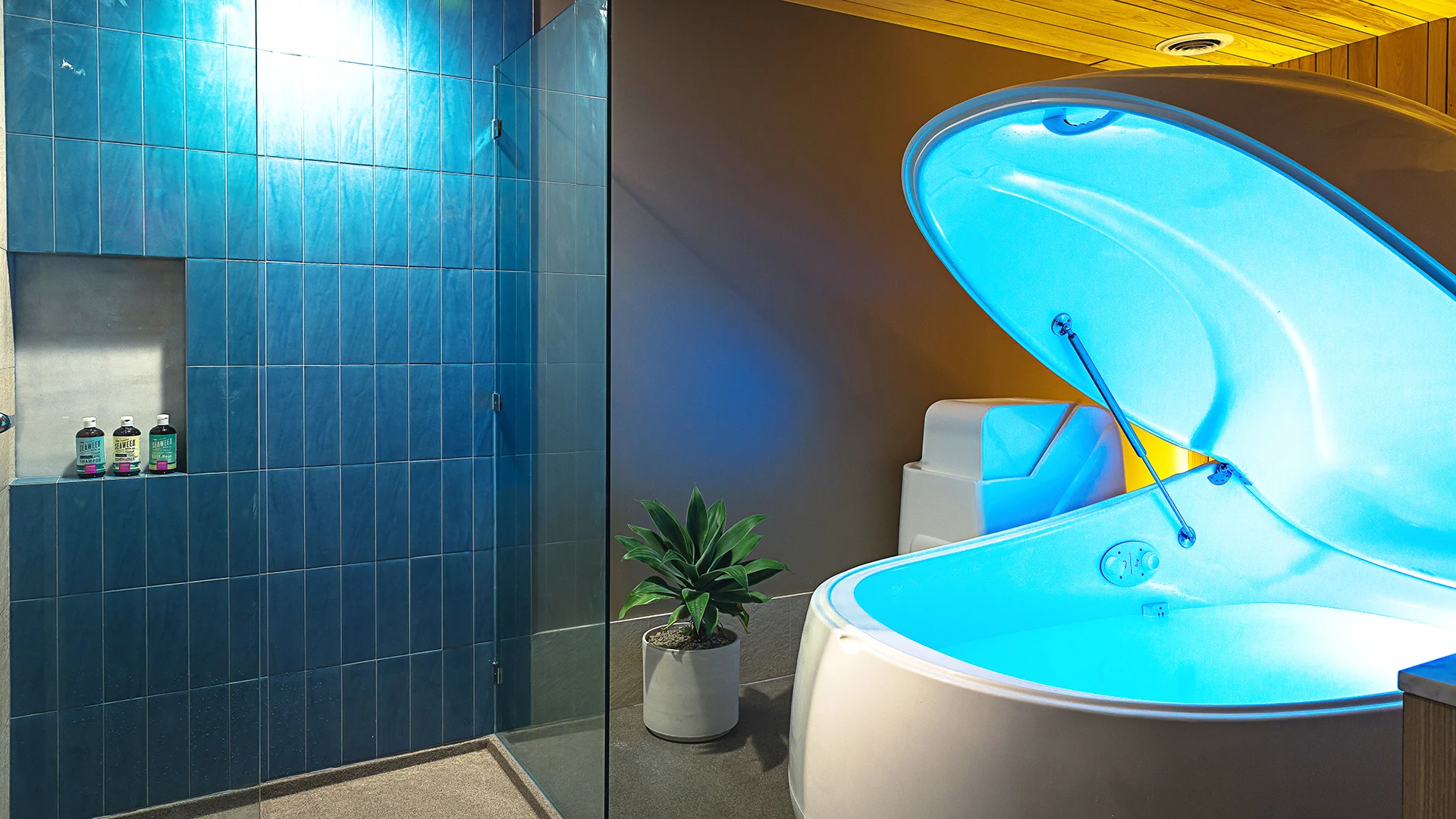 Meditation Retreats? Please. Now It's All About Floating In The Dark ...