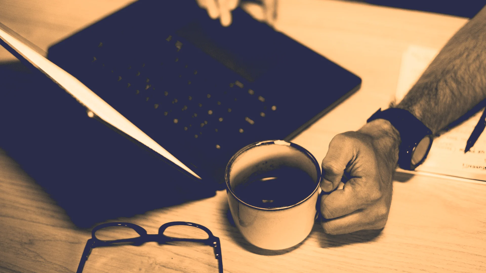 Recurring jobless claims are rising as workers struggle to find jobs ...