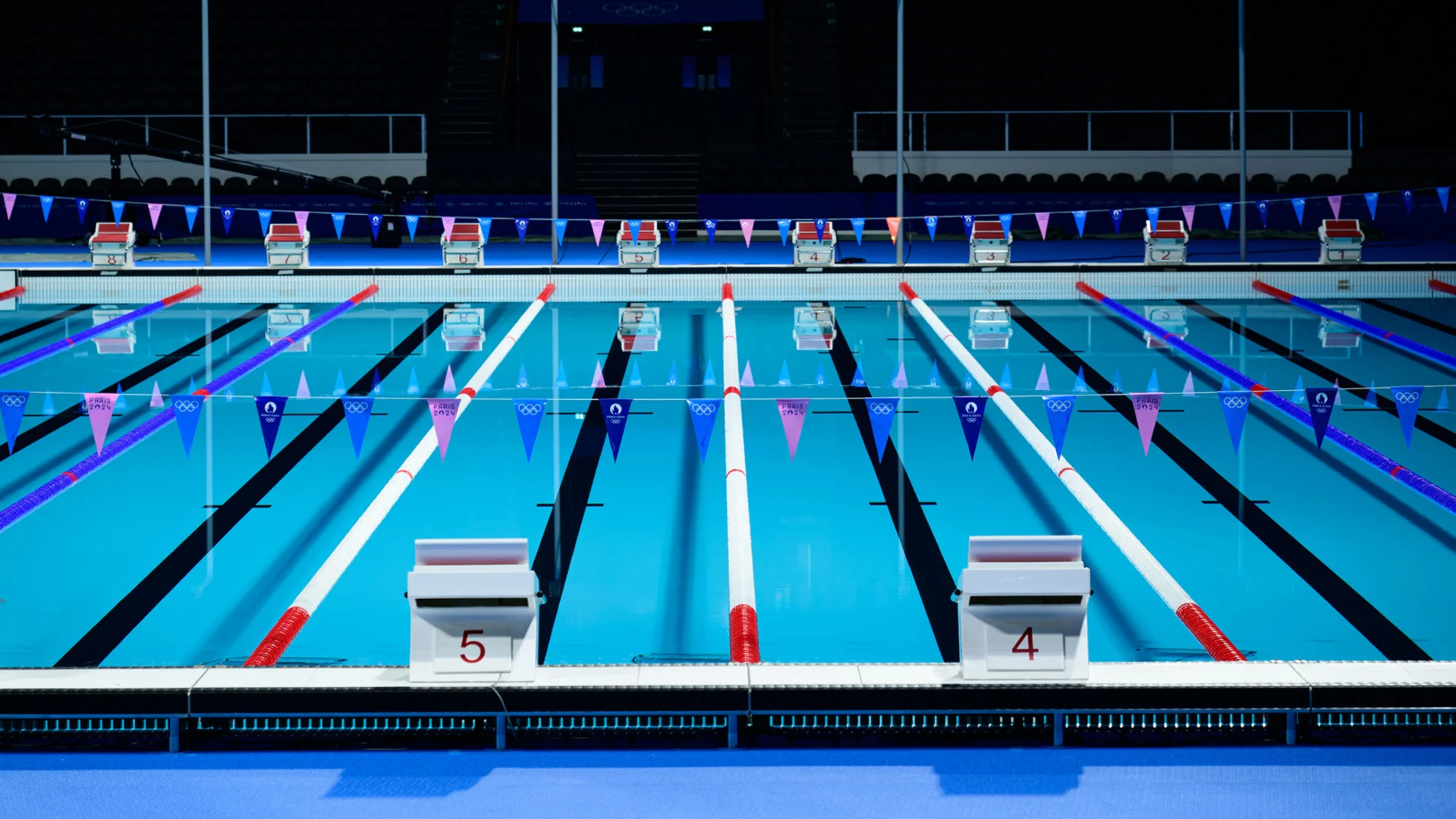 How this Paris arena transformed from a Taylor Swift concert into an ...