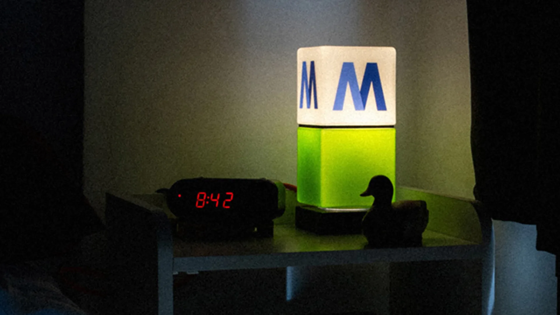 This OnlyNY MTA lamp quickly sold out. It's back for a limited time ...