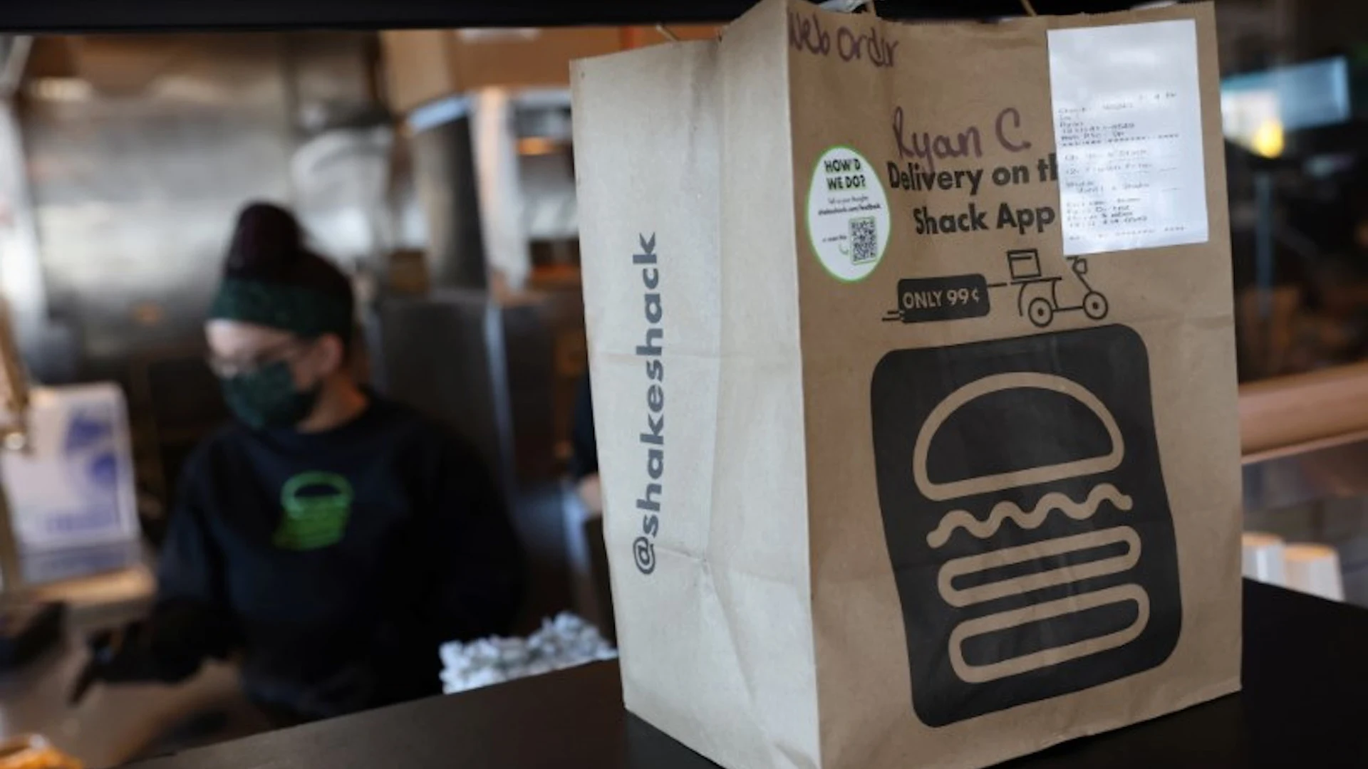 Shake Shack will use robots to deliver Uber Eats orders in Los Angeles ...