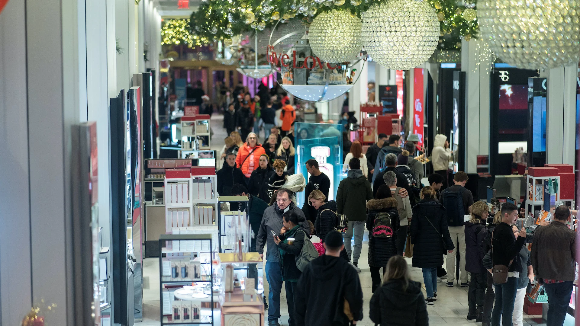 BNPL services to hit record this holiday shopping season - Fast Company
