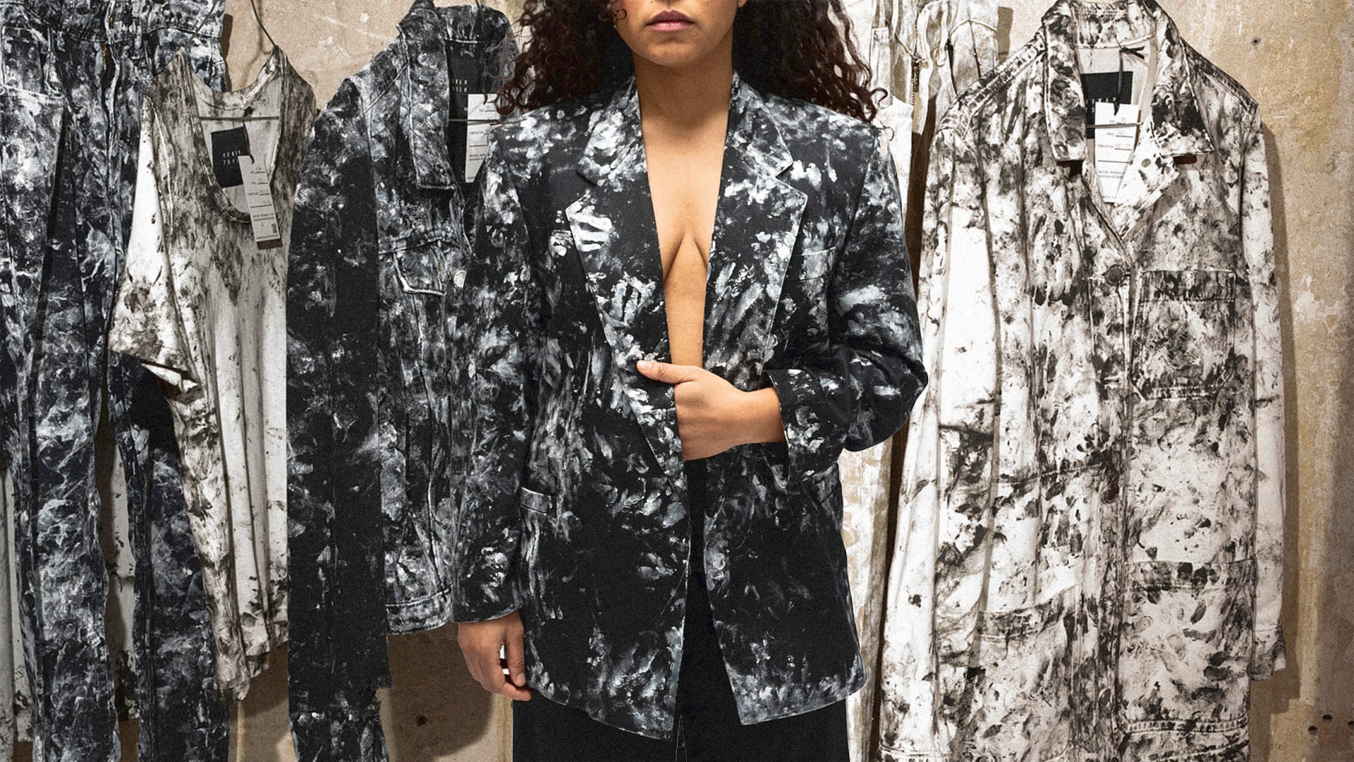 These smudge marks show exactly where human hands touched your clothes ...