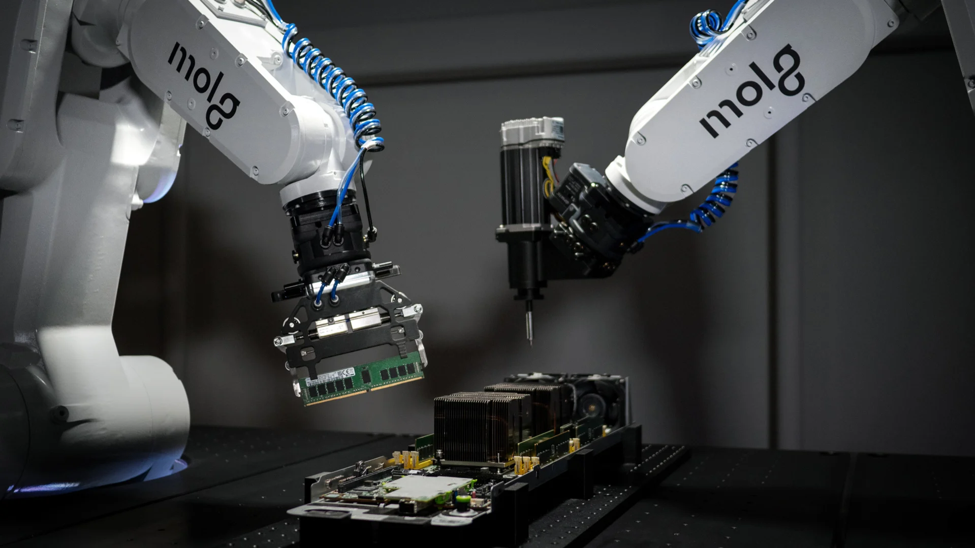 Watch this robot expertly take apart electronics so they can be used ...