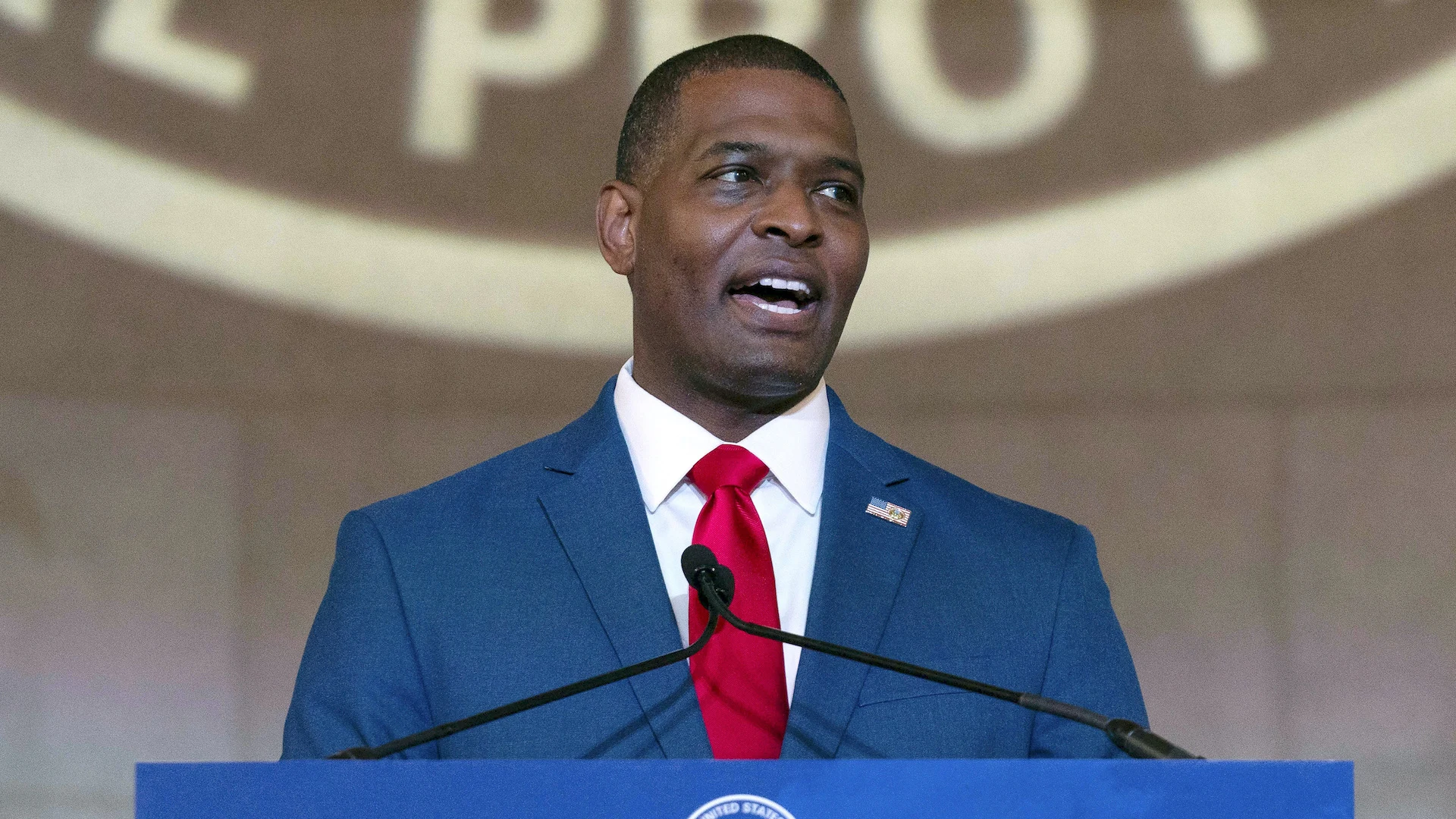 EPA finalizes stricter rules for lead paint dust in homes, childcare ...