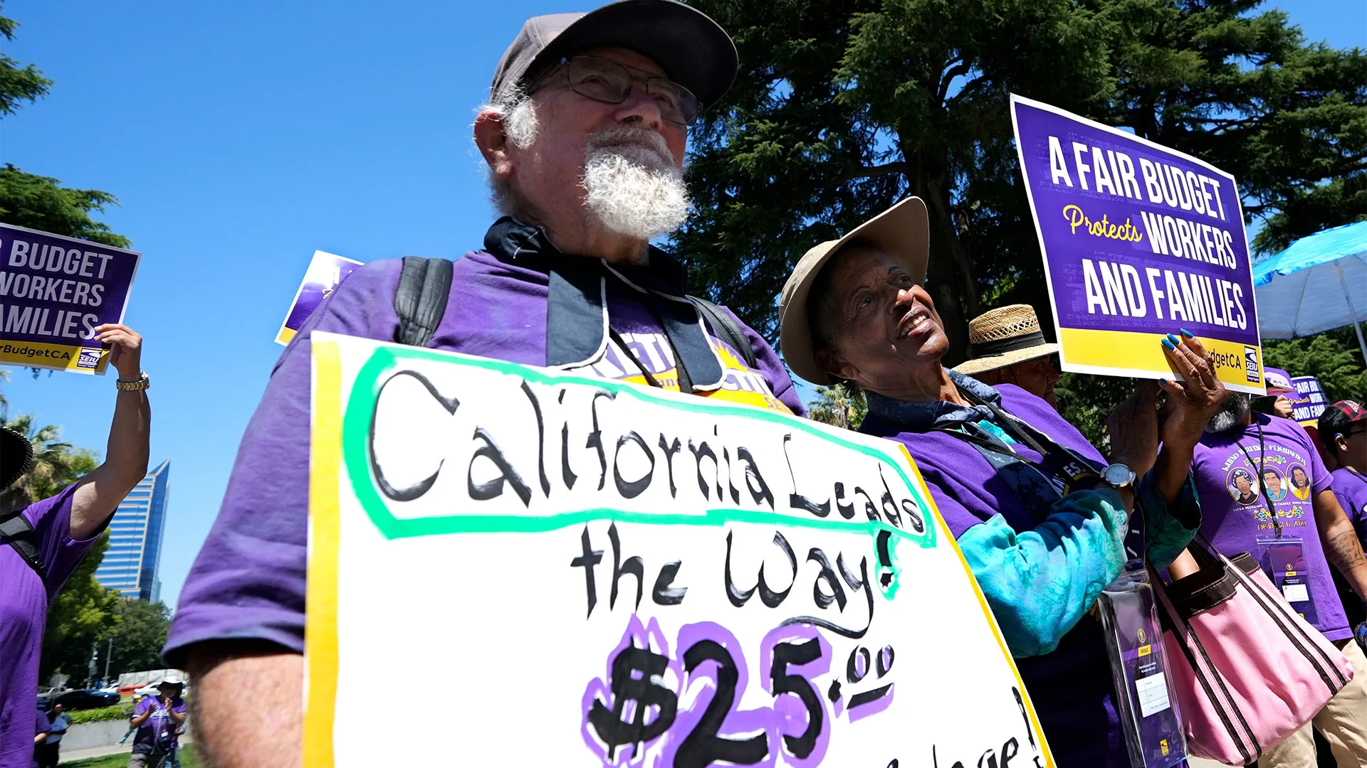 California's minimum wage is increasing for health care workers - Fast ... California's minimum wage is increasing for health care workers - Fast ...