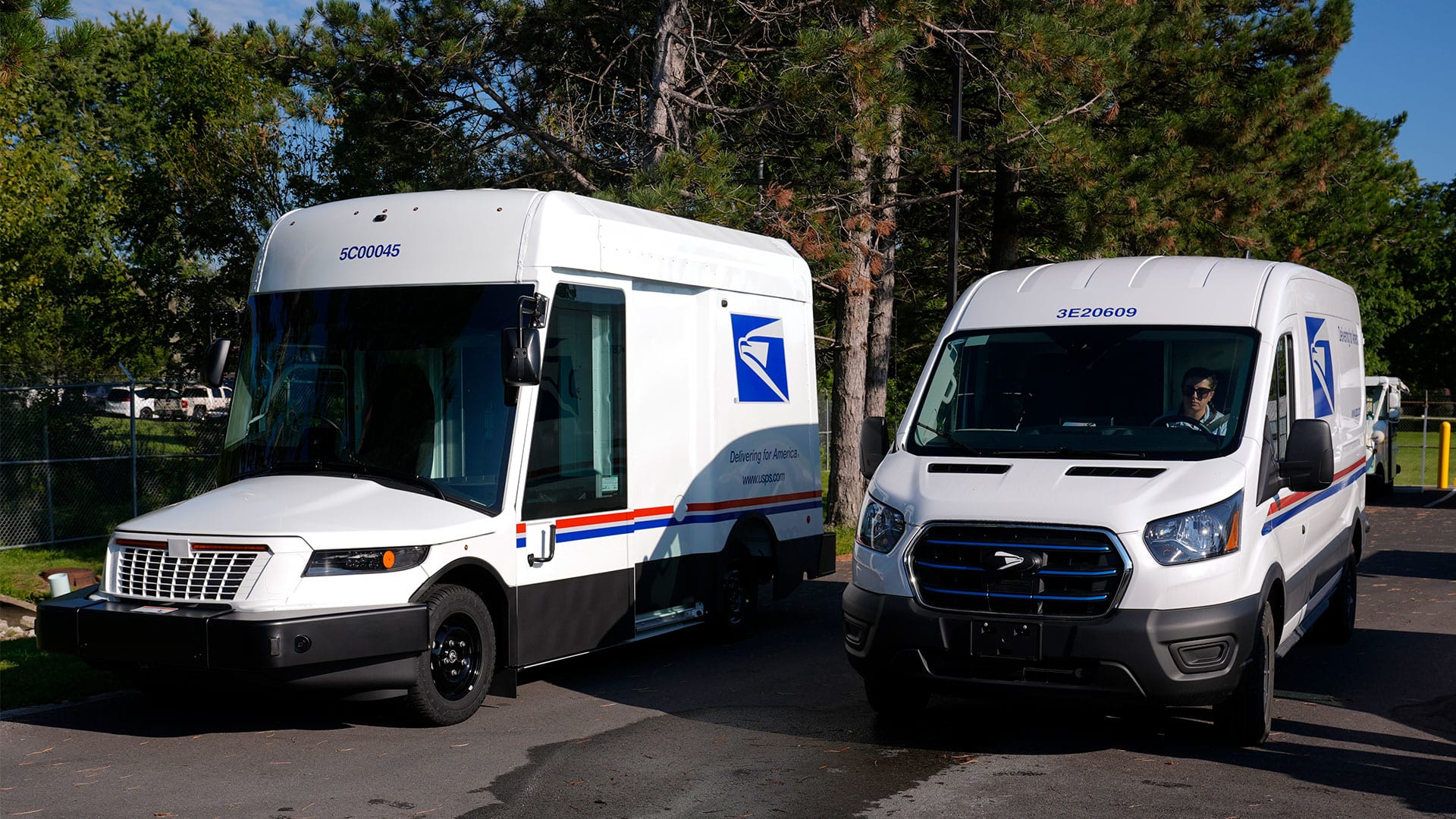 USPS reaches tentative contract with postal workers - Fast Company