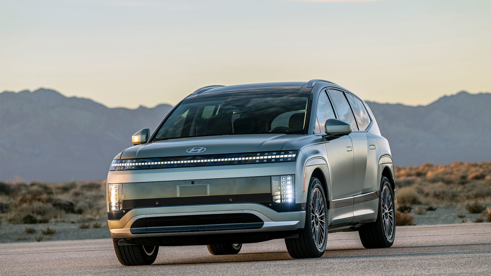 U.S. automakers undeterred by slow EV sales - Fast Company