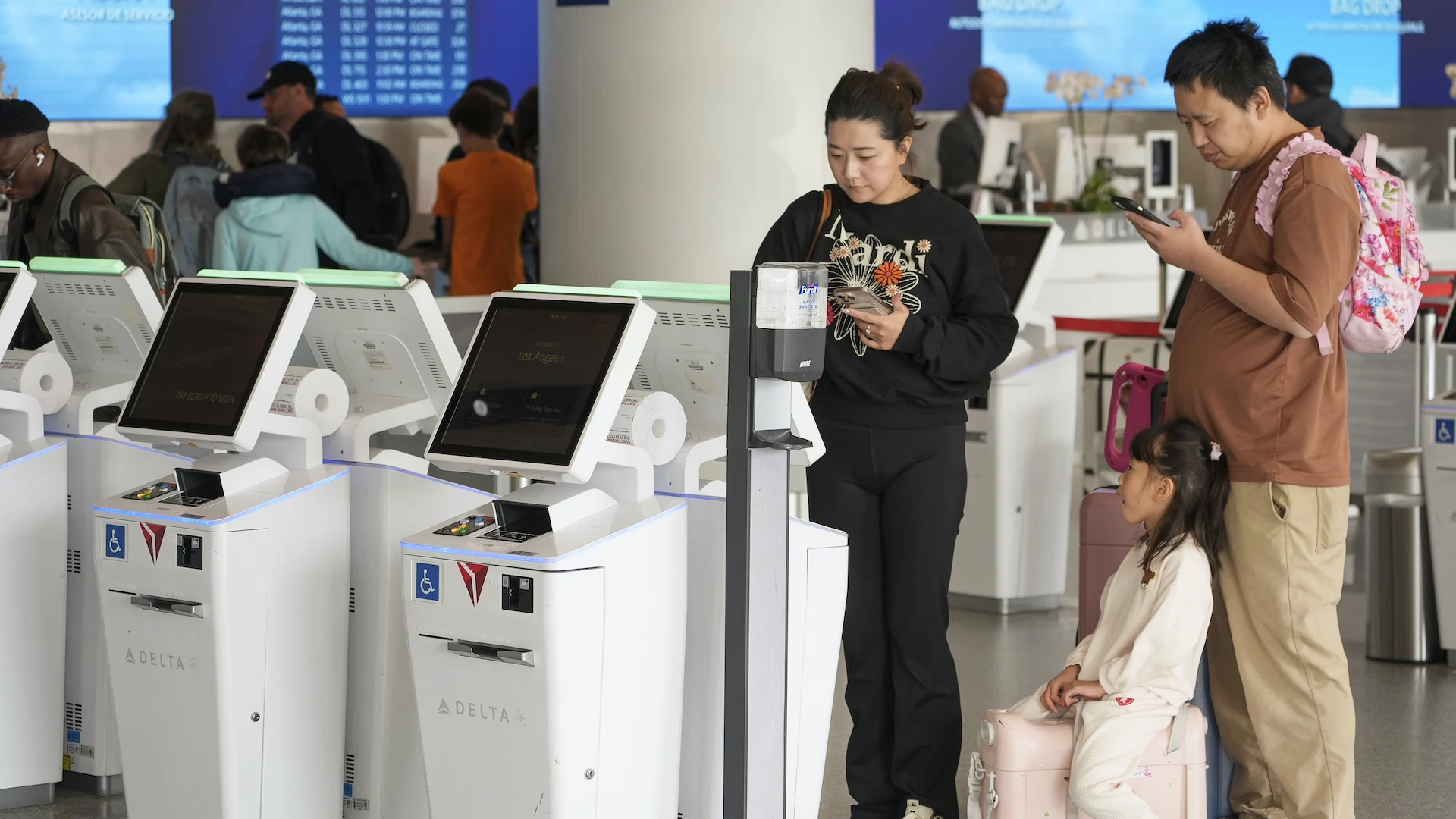 Airline executives face Senate panel questions on 'junk fees' - Fast Company