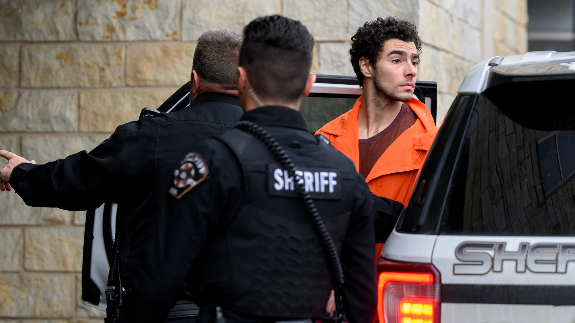 Luigi Mangione crowdfunding campaigns pop up, but experts urge caution ...