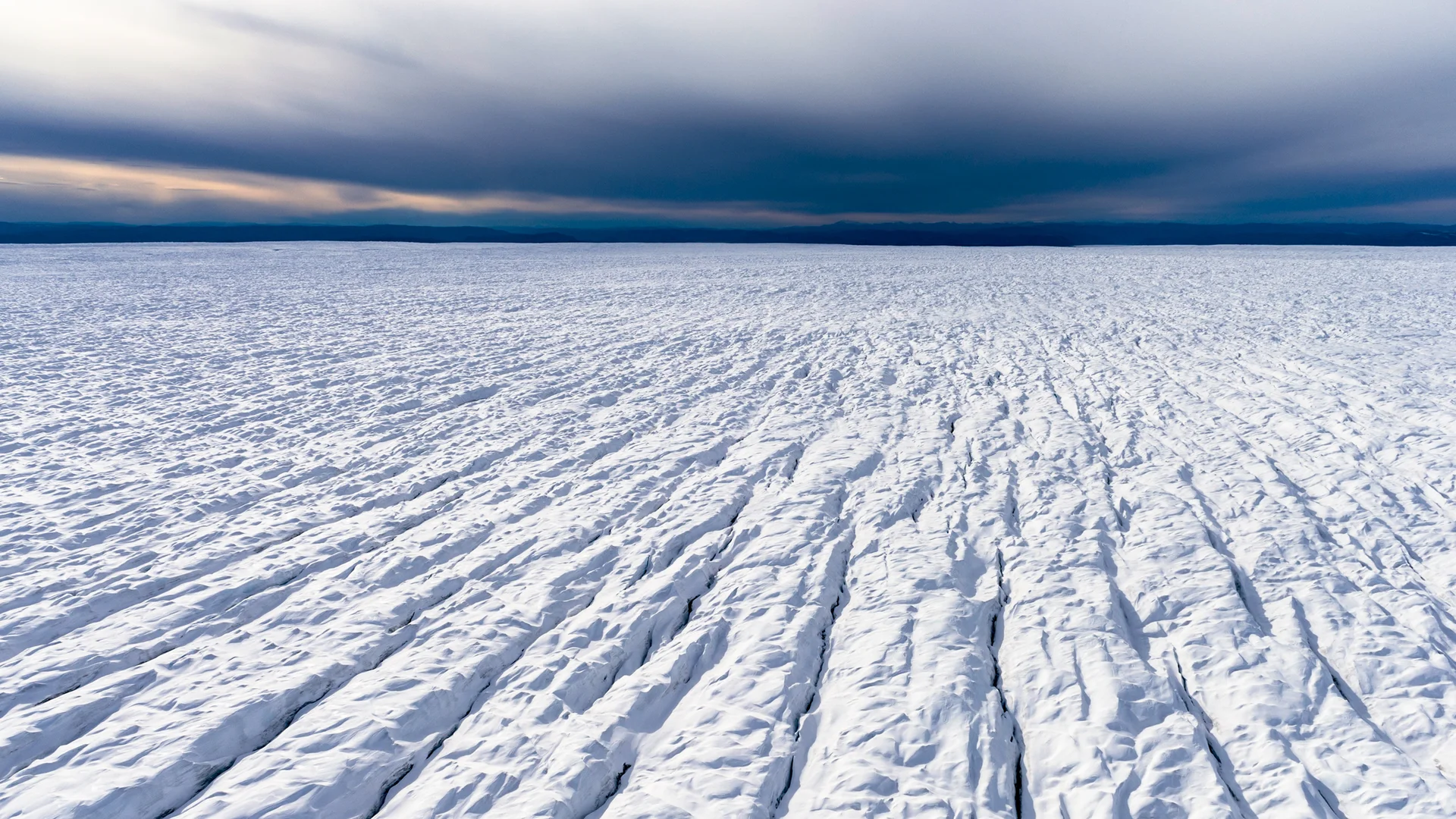 Crevasses in Greenland’s ice sheet are increasing, study shows - Fast ...