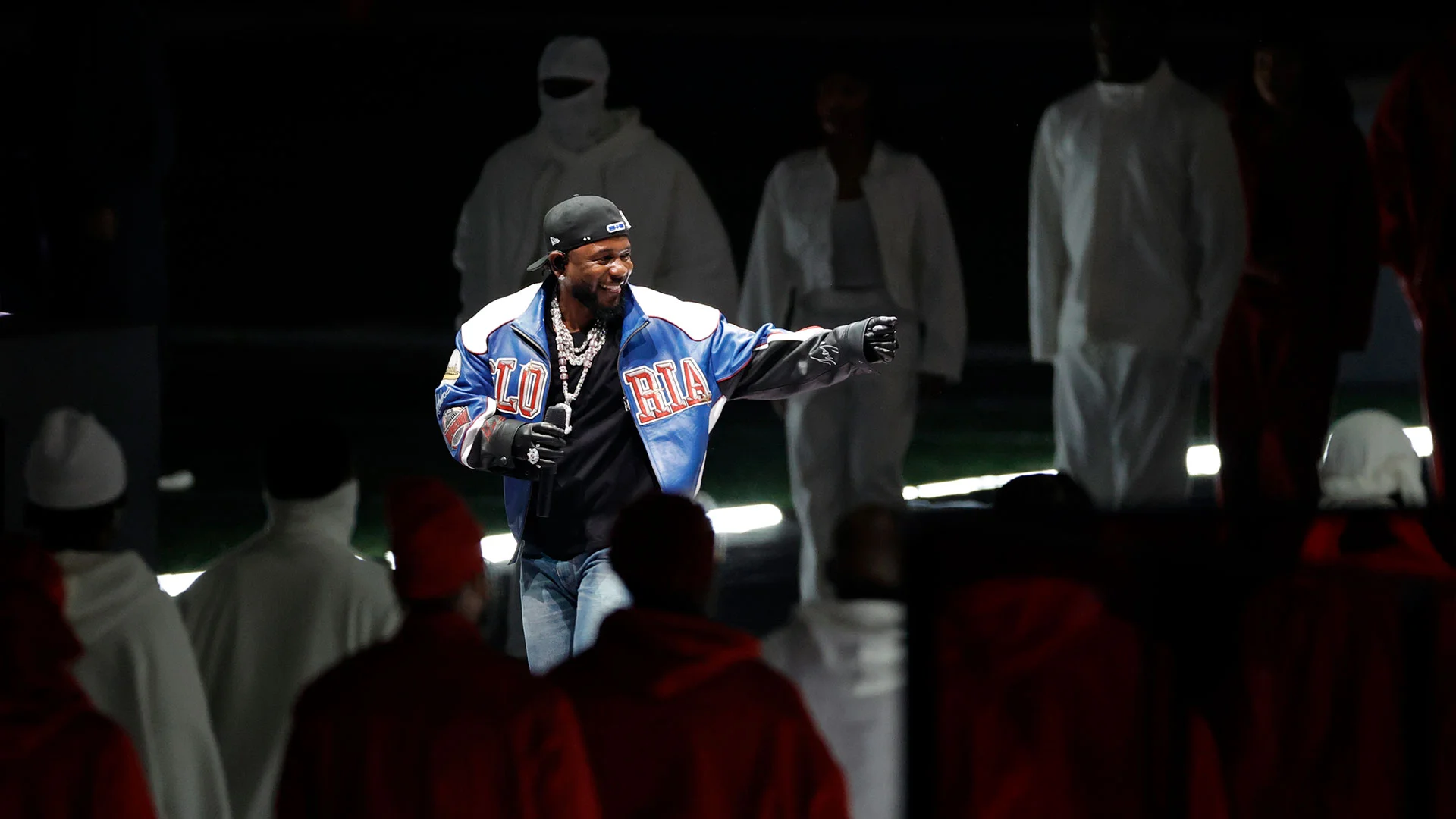 Super Bowl 59 was for haters: Chiefs loss, Taylor Swift booed, Drake ...