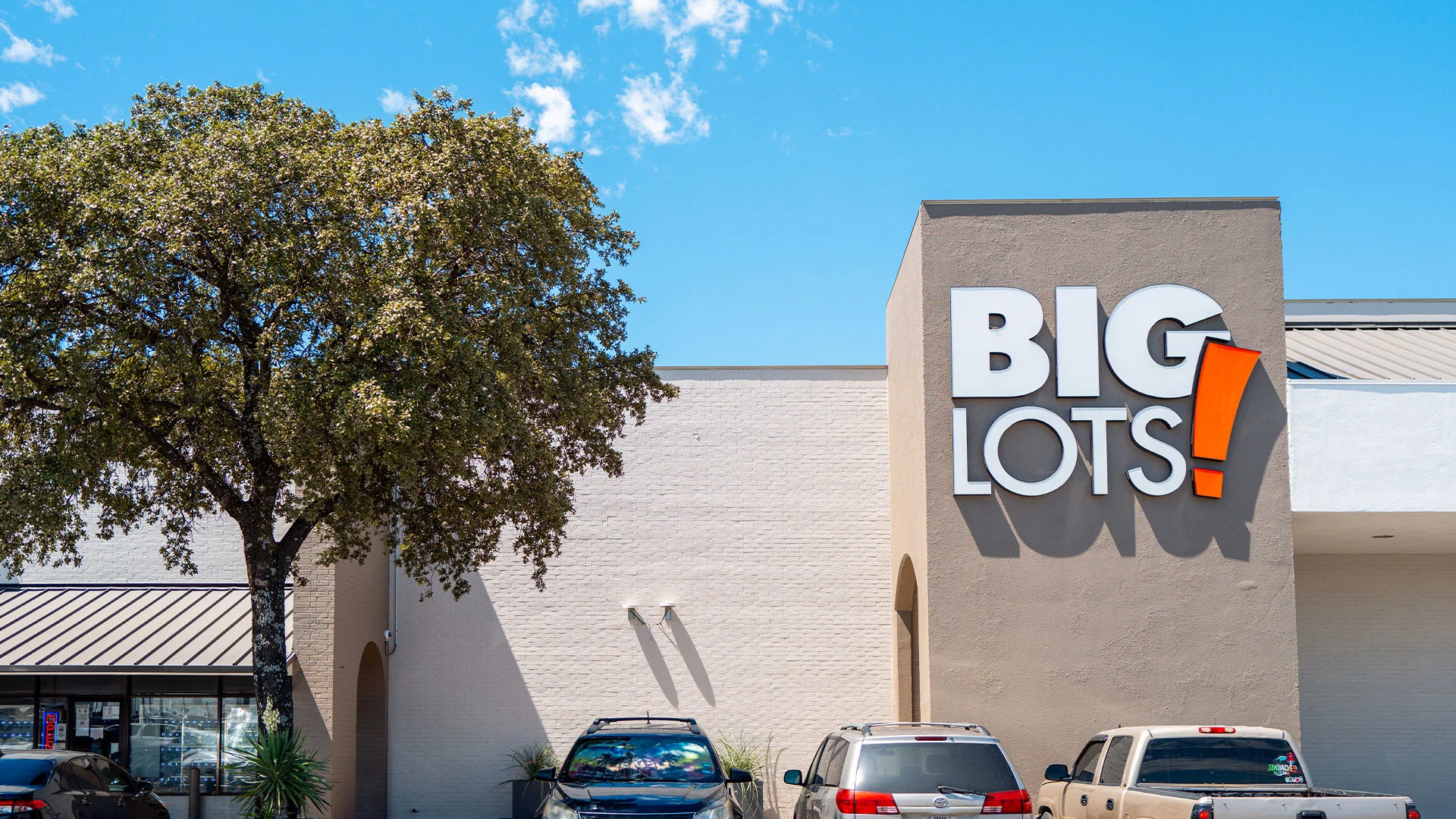 Big Lots stores reopening: dates, timeline, locations staying open ...