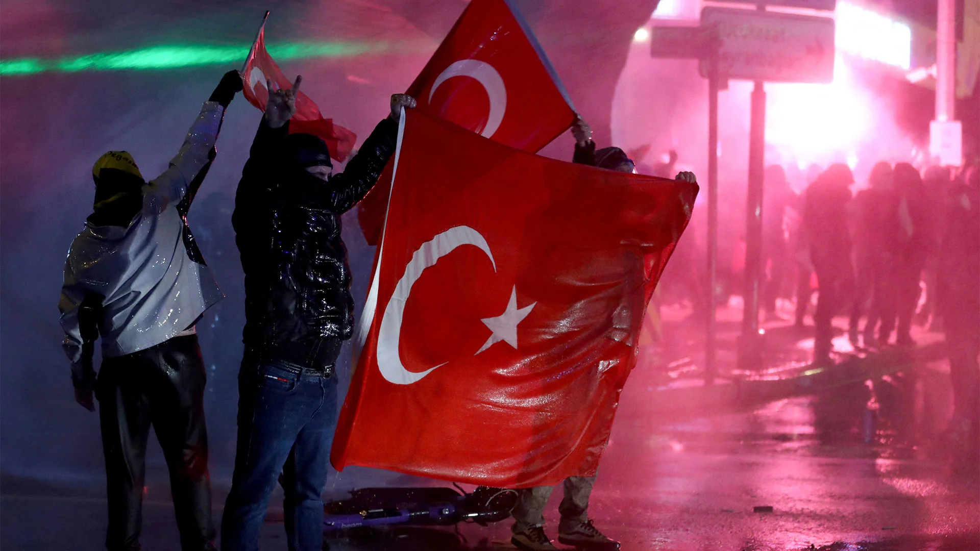 Turkish mayor’s arrest leads to detention of over 1000 protesters ...