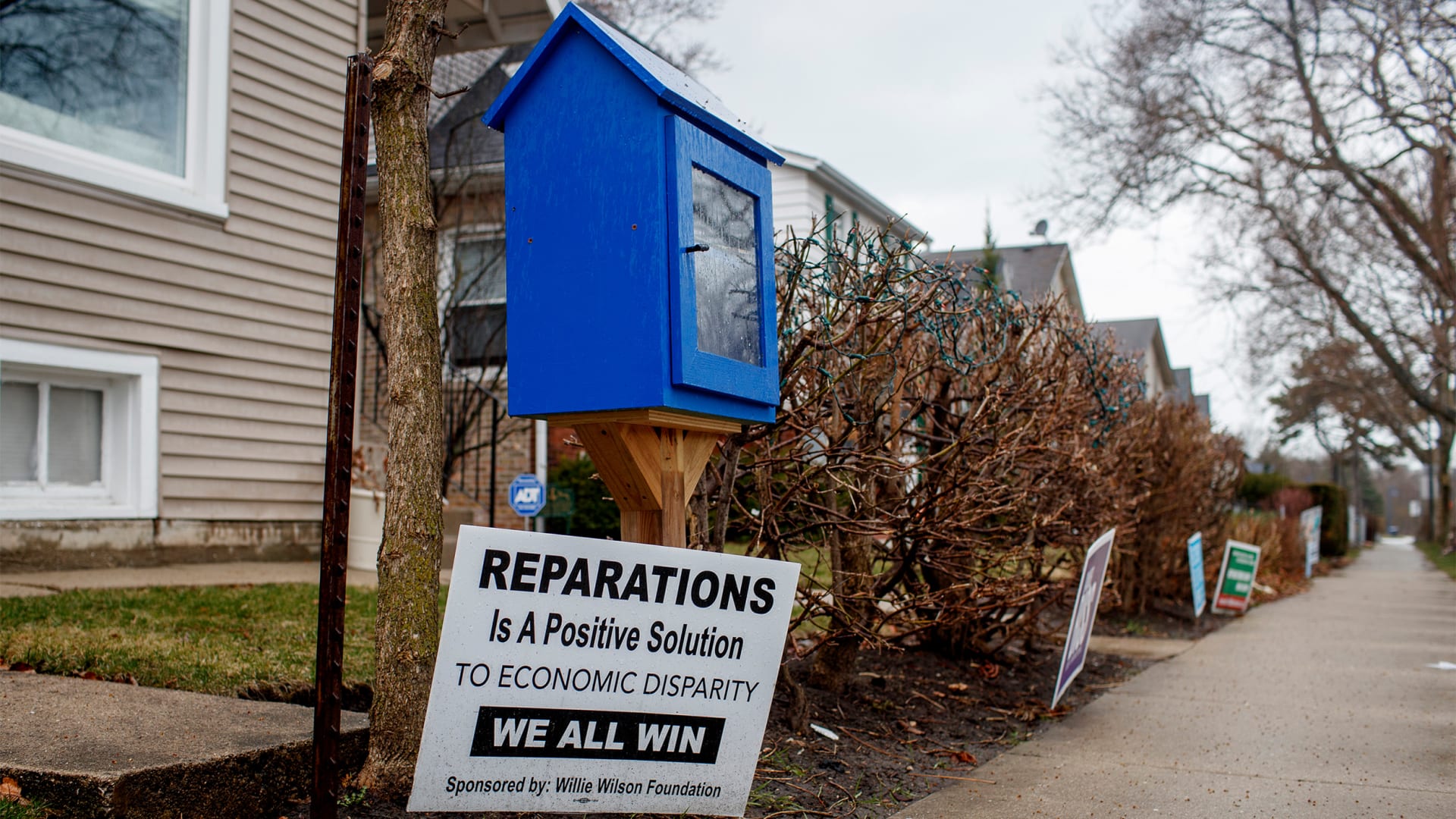 Hundreds of U.S. communities are making reparations for slavery and ...