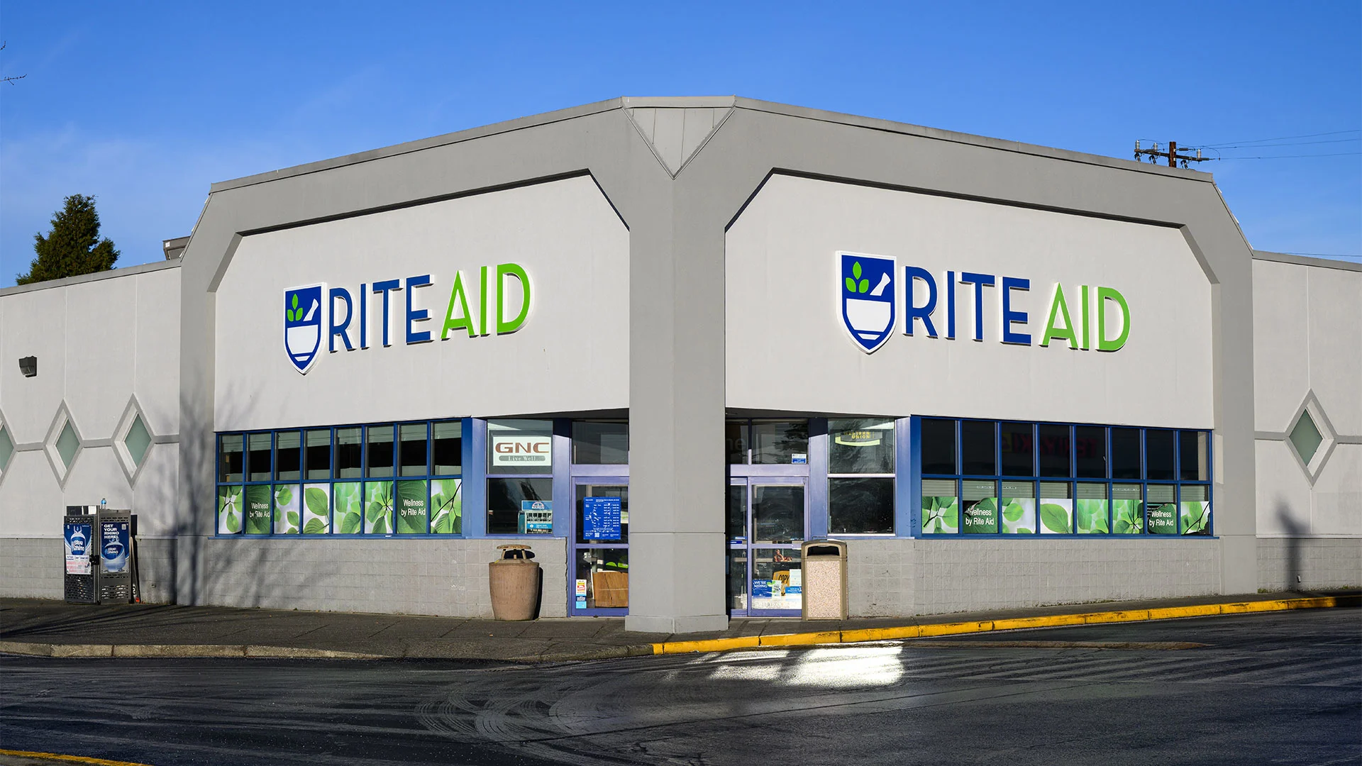 Rite Aid bankruptcy 2025: stores closing, prescriptions, gift cards - Fast Company