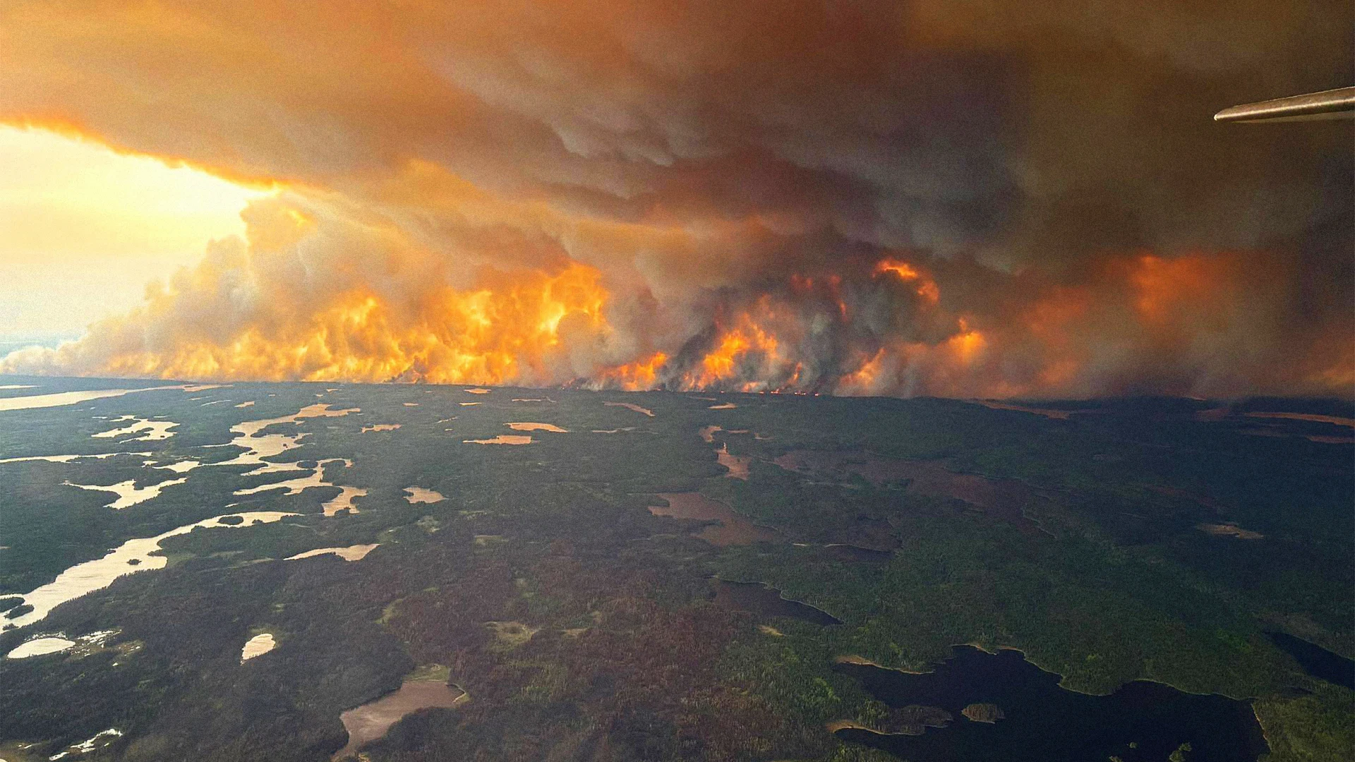 Canadian wildfire smoke worsens U.S. air quality, reaches Europe - Fast ...