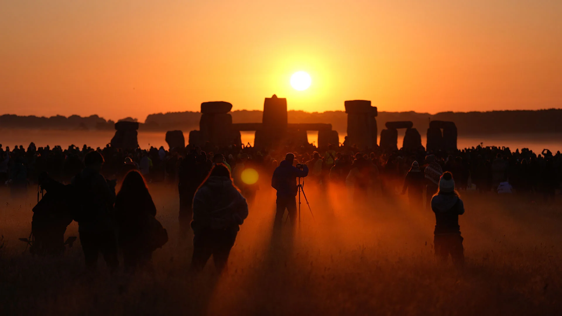 Summer solstice 2025: meaning, sunset, time, Stonehenge, rituals - Fast ...