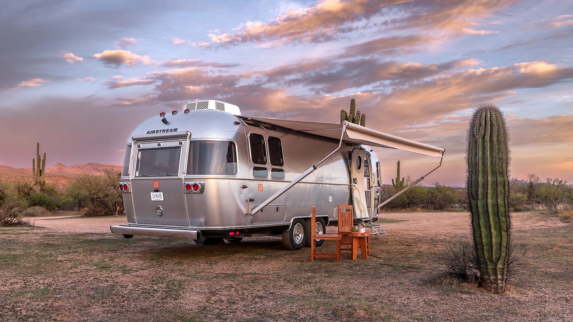 Airstream’s new Frank Lloyd Wright trailer is a match made in midcentury heaven - Fast Company