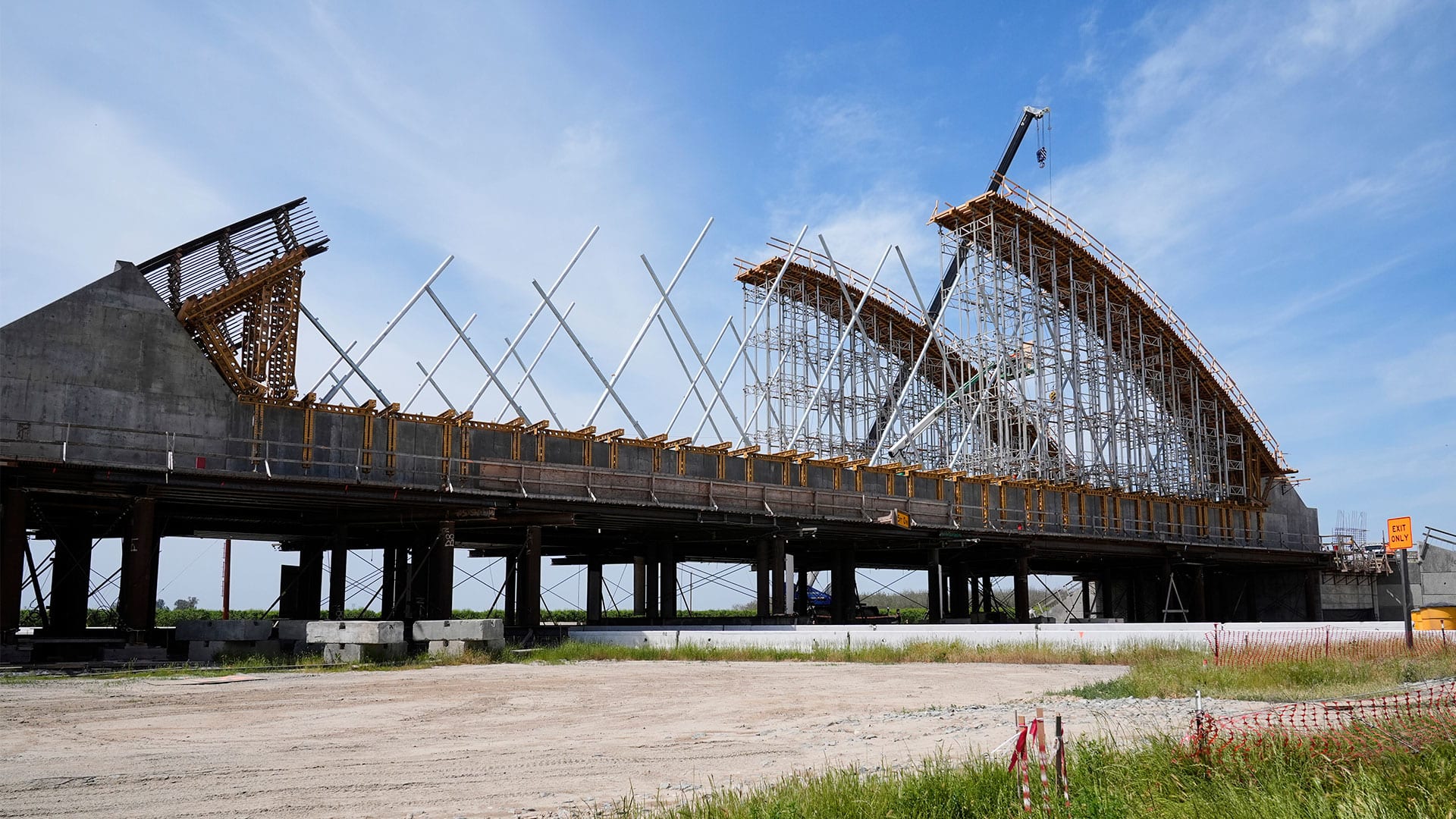 California's high-speed rail funding pulled by Trump administration ...