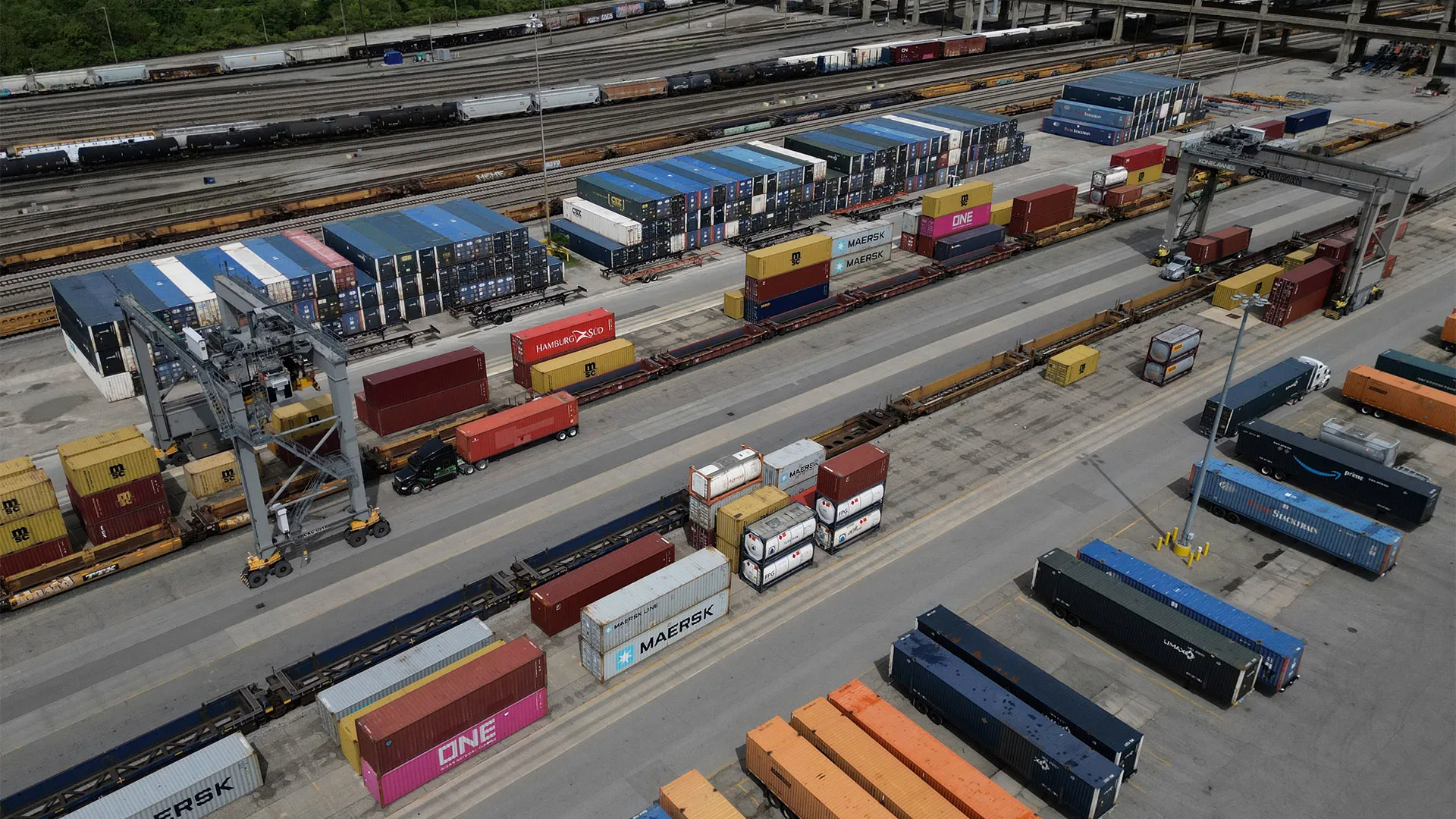 USMCA pact allows most Canadian goods to enter U.S. duty free - Fast ...