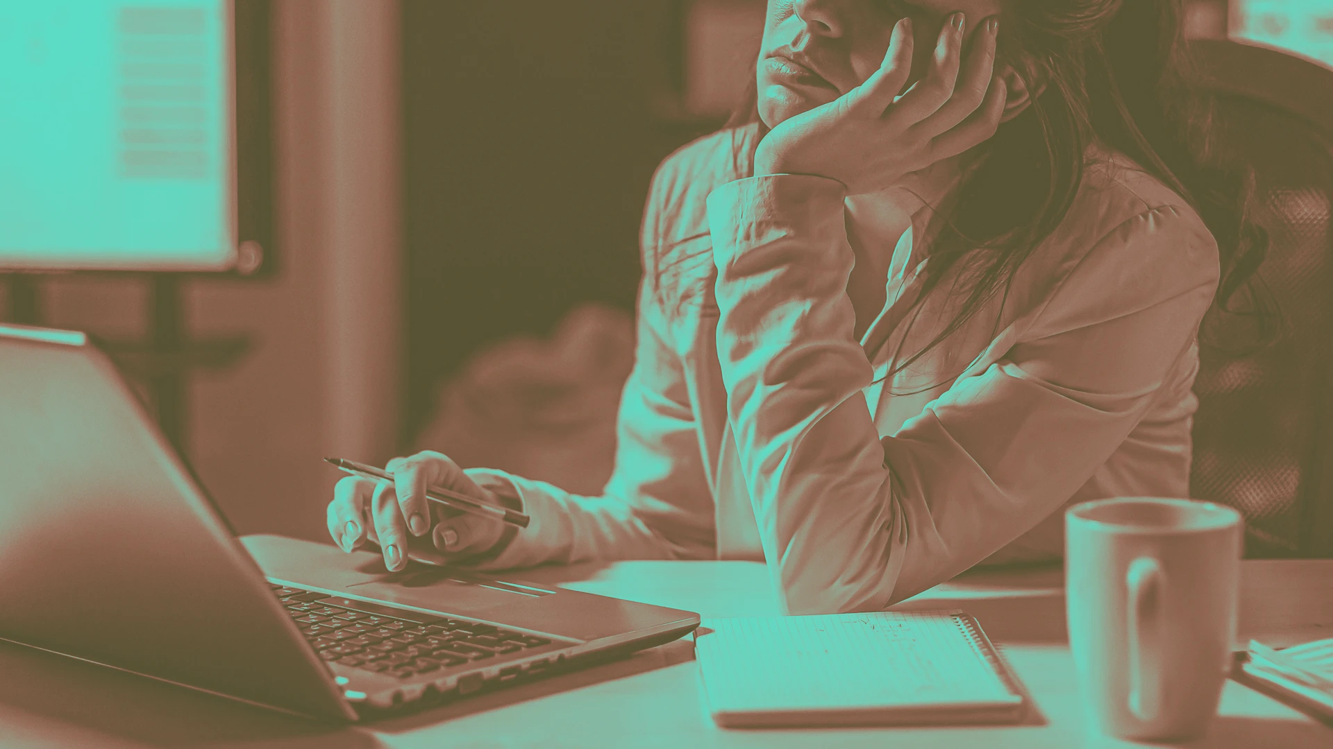 The sneaky time traps that make you work late