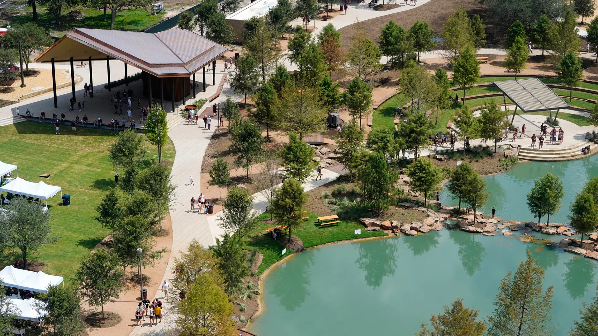 How green spaces on college campuses boost students' health - Fast Company