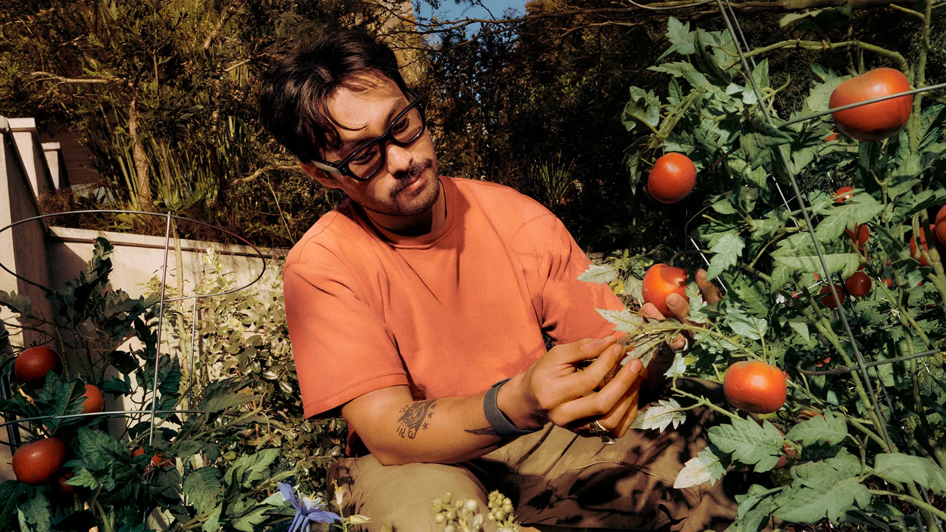 Meta finally made smart glasses you might actually wear in public ...