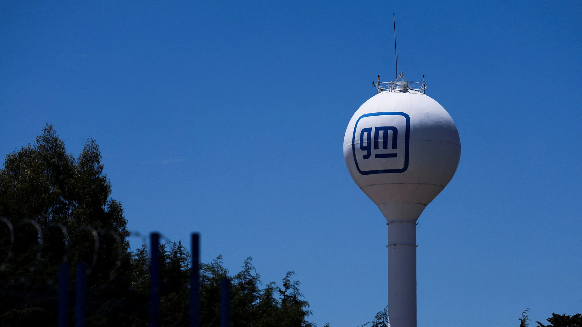 General Motors shares surge 8% as tariff outlook improves - Fast Company