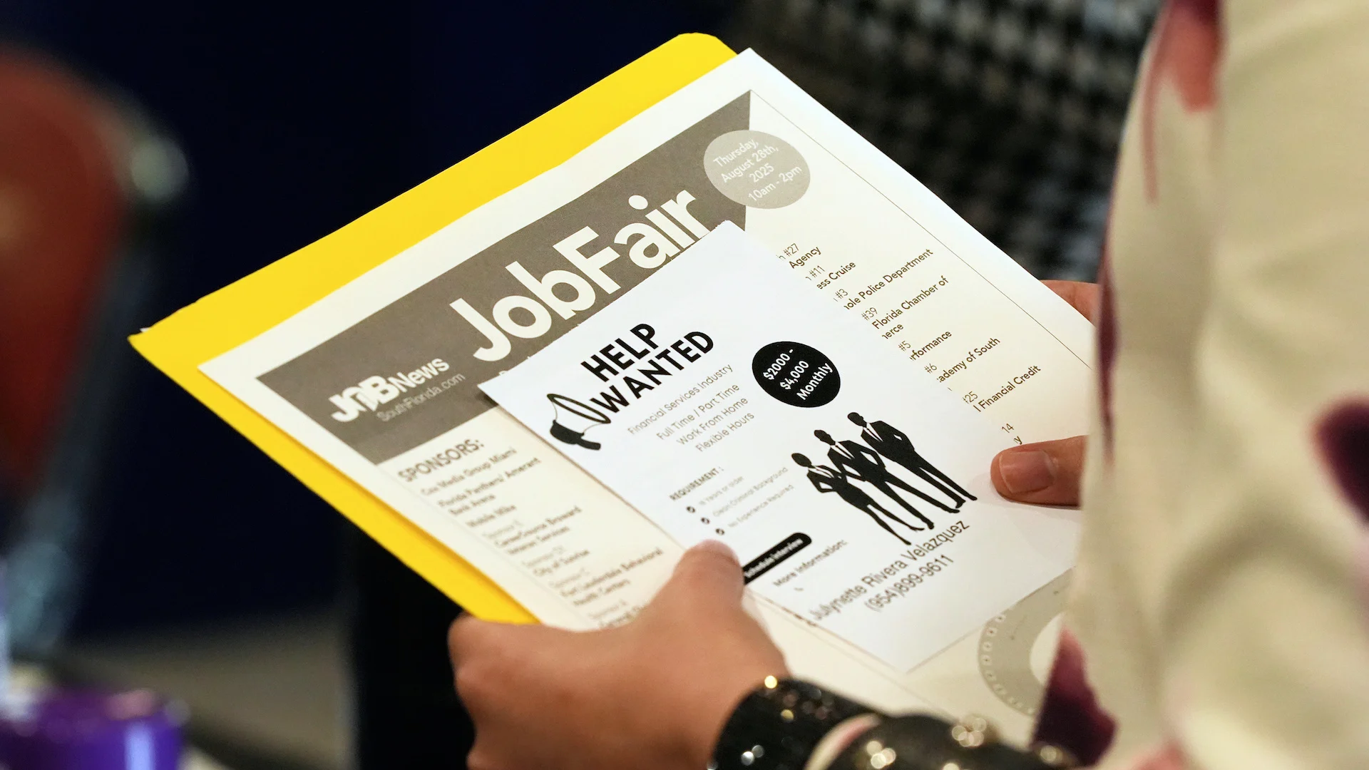 Labor Department cancels full October jobs report over shutdown - Fast ...