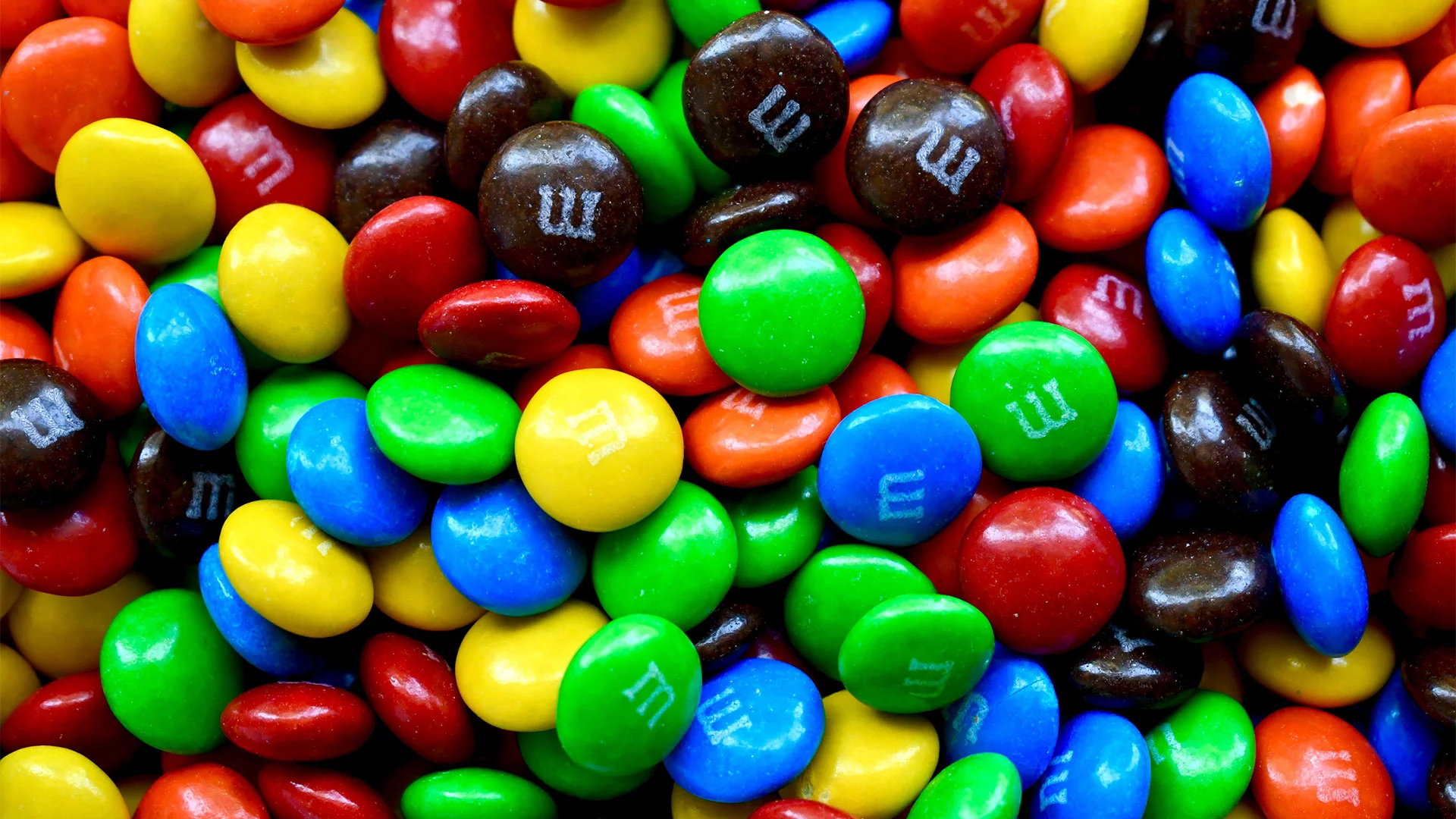 M&M recall 2026: Candy sold in 20 states has a dangerous defect - Fast ...