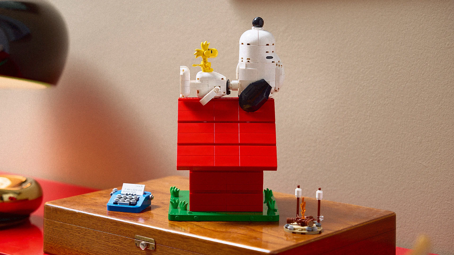 The first-ever Snoopy set is Lego perfection - Fast Company
