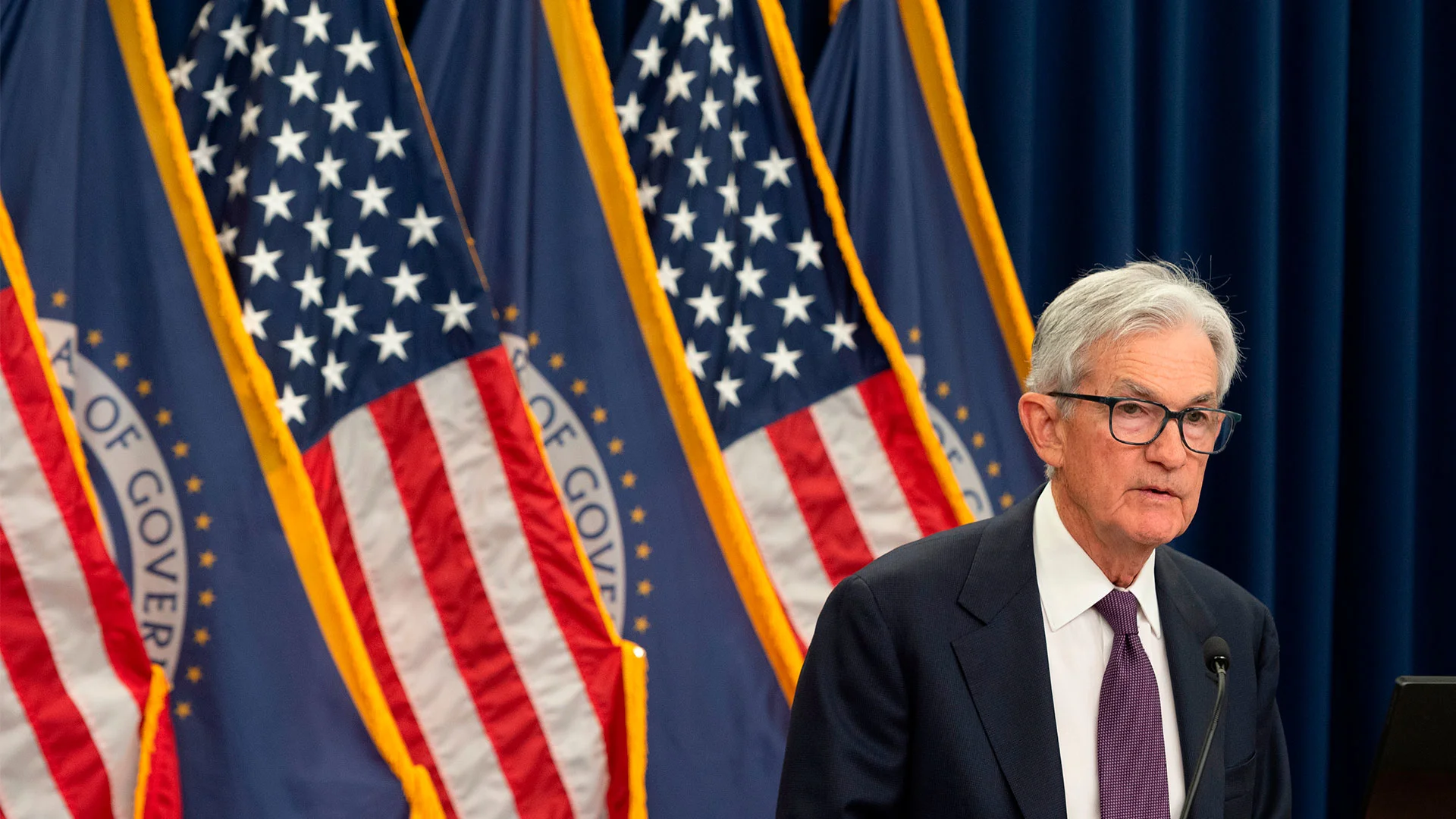 How Powell's stay on the Fed’s board will impact Trump, Kevin Warsh ...