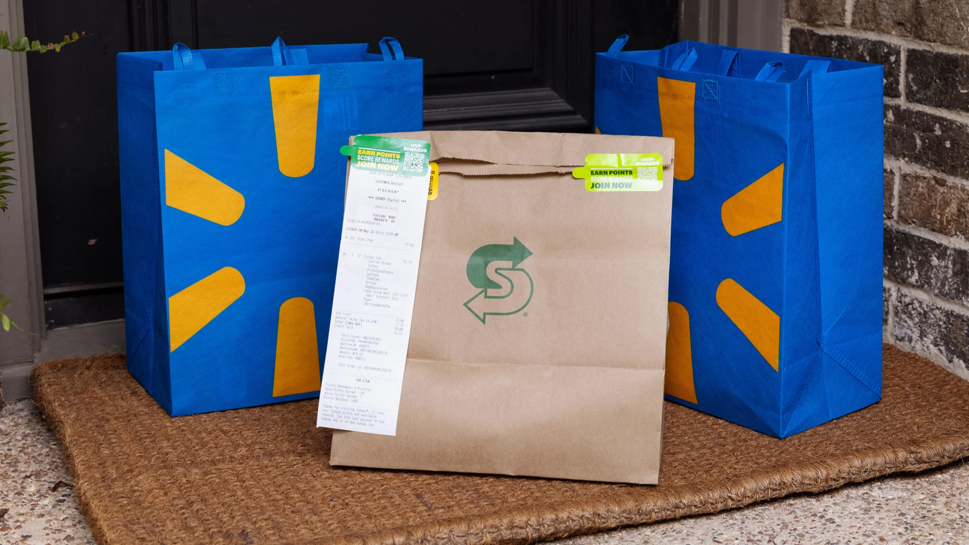 Walmart partners with Subway for 30-minute food delivery service - Fast ...